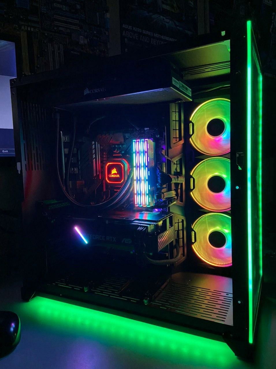 Lian-Li PC011 Razer Edition Build » builds.gg