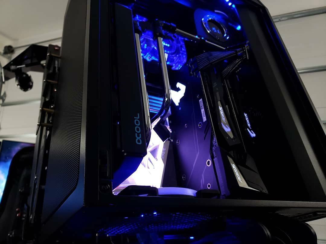 Alpha R1 Redbull Mod » builds.gg