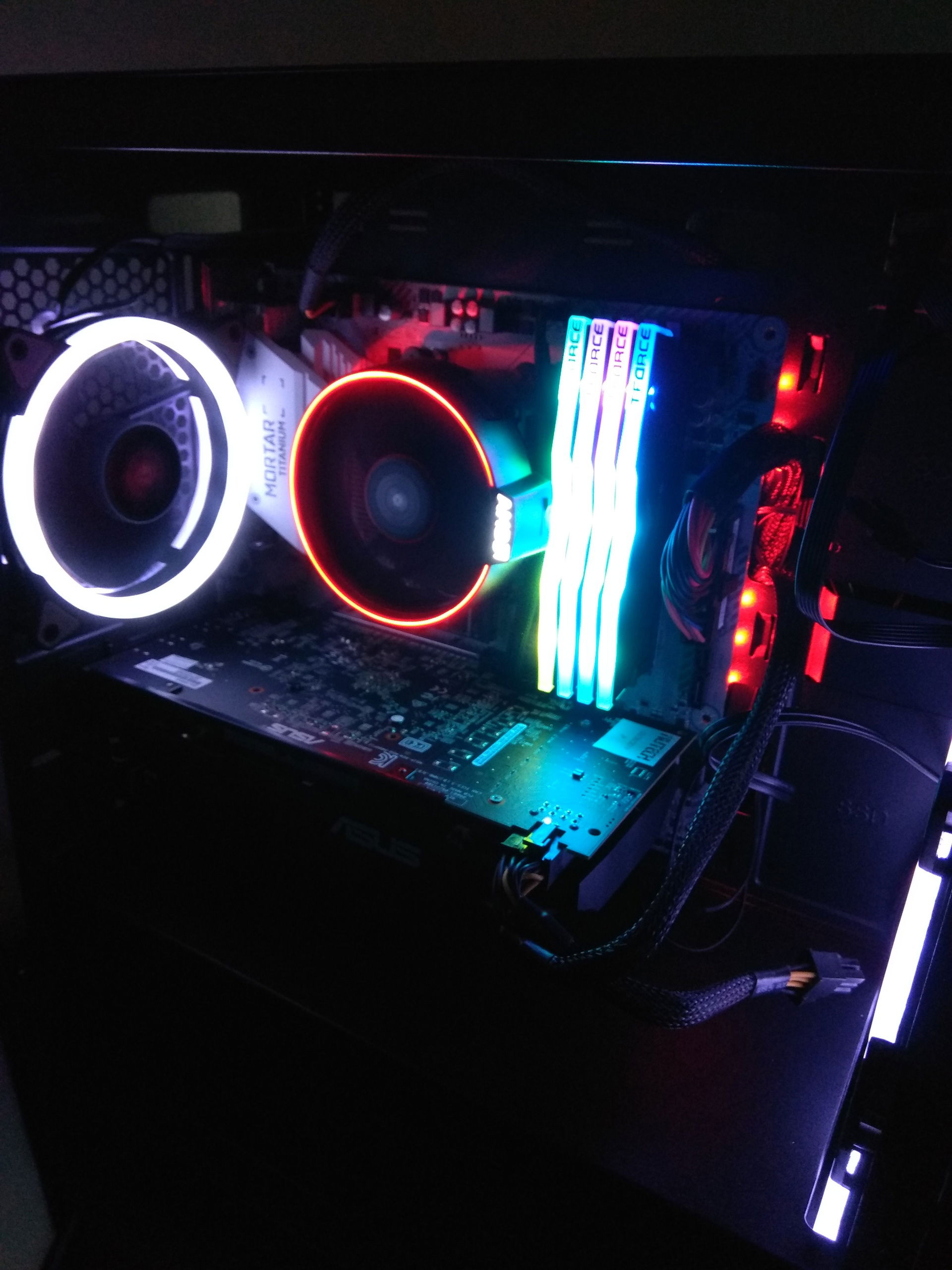 CHARIZARD-DS WORKSTATION » builds.gg