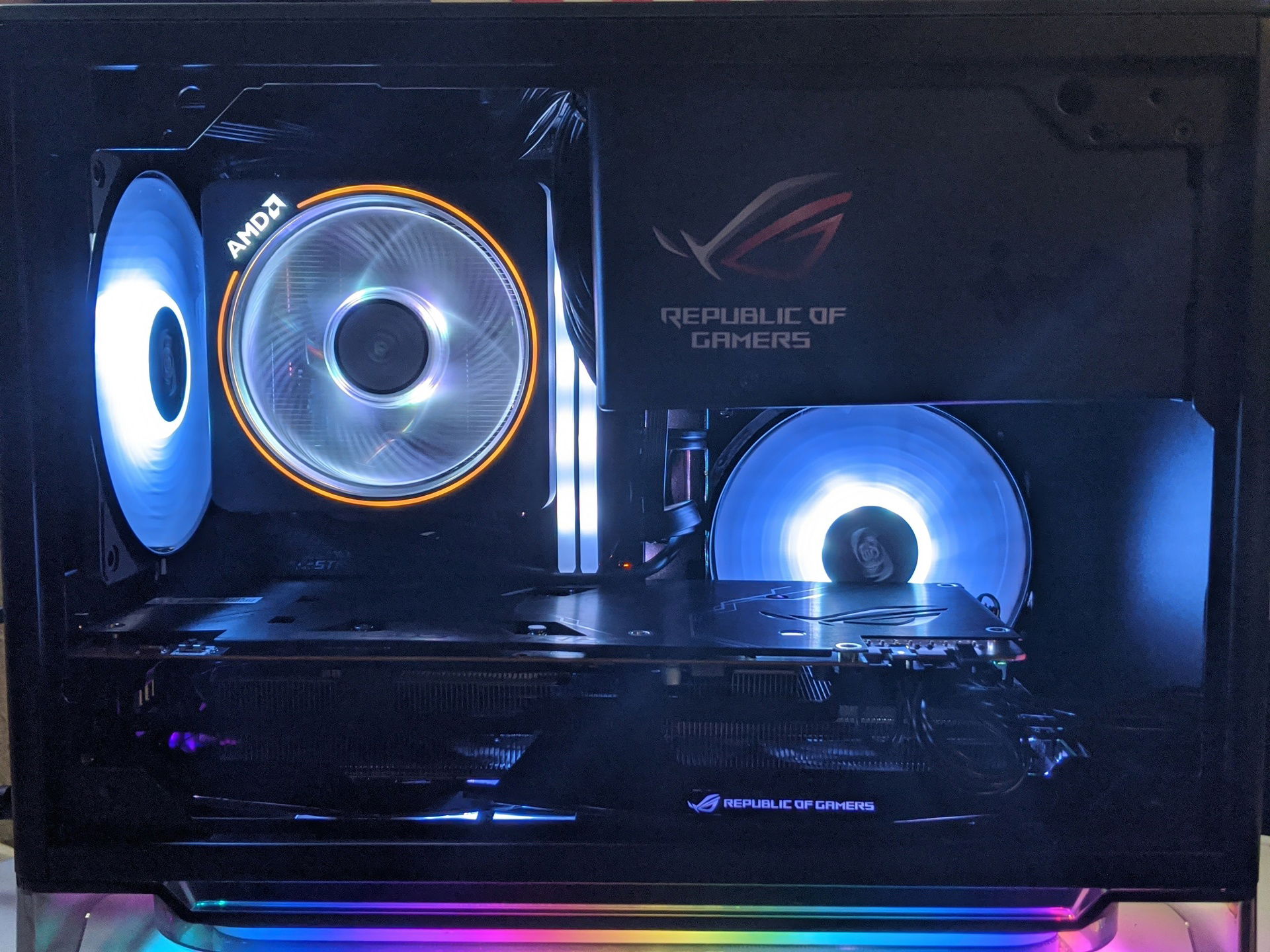 Inwin A1 Plus Dark AMD Mini Powerhouse » builds.gg