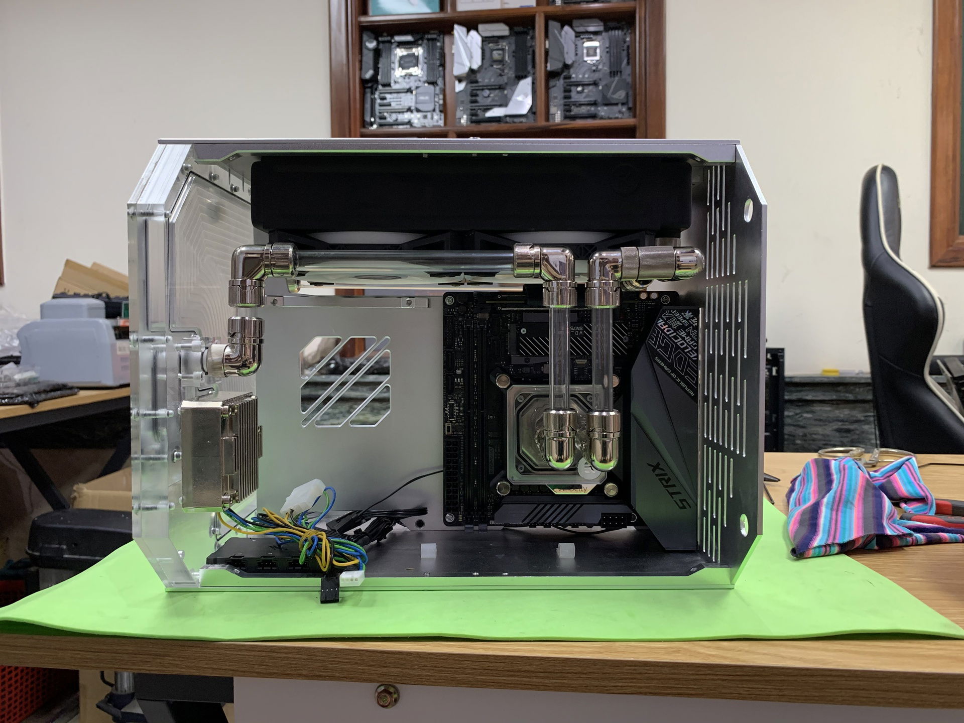 Mjolnir Case » builds.gg