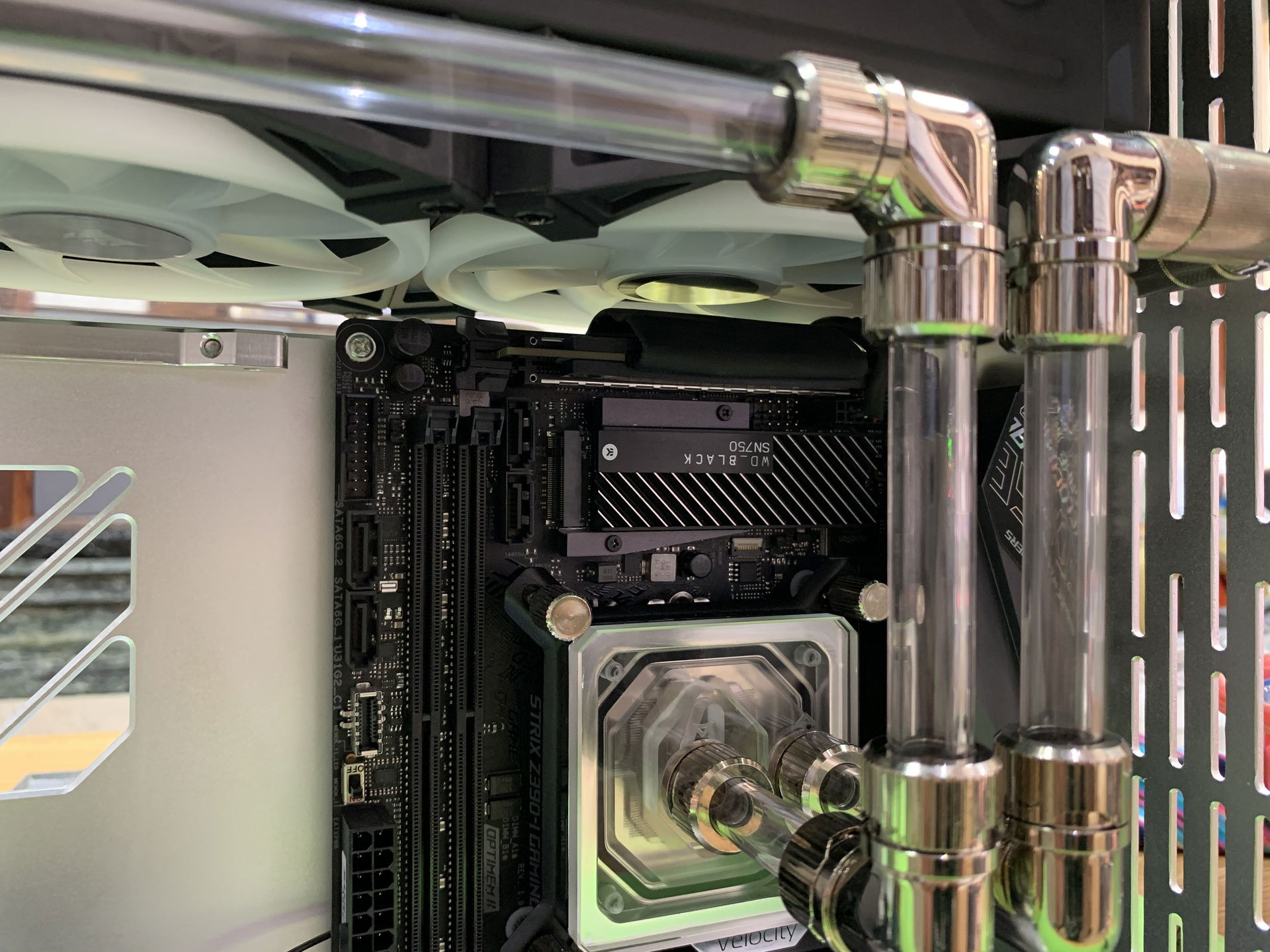 Mjolnir Case » builds.gg