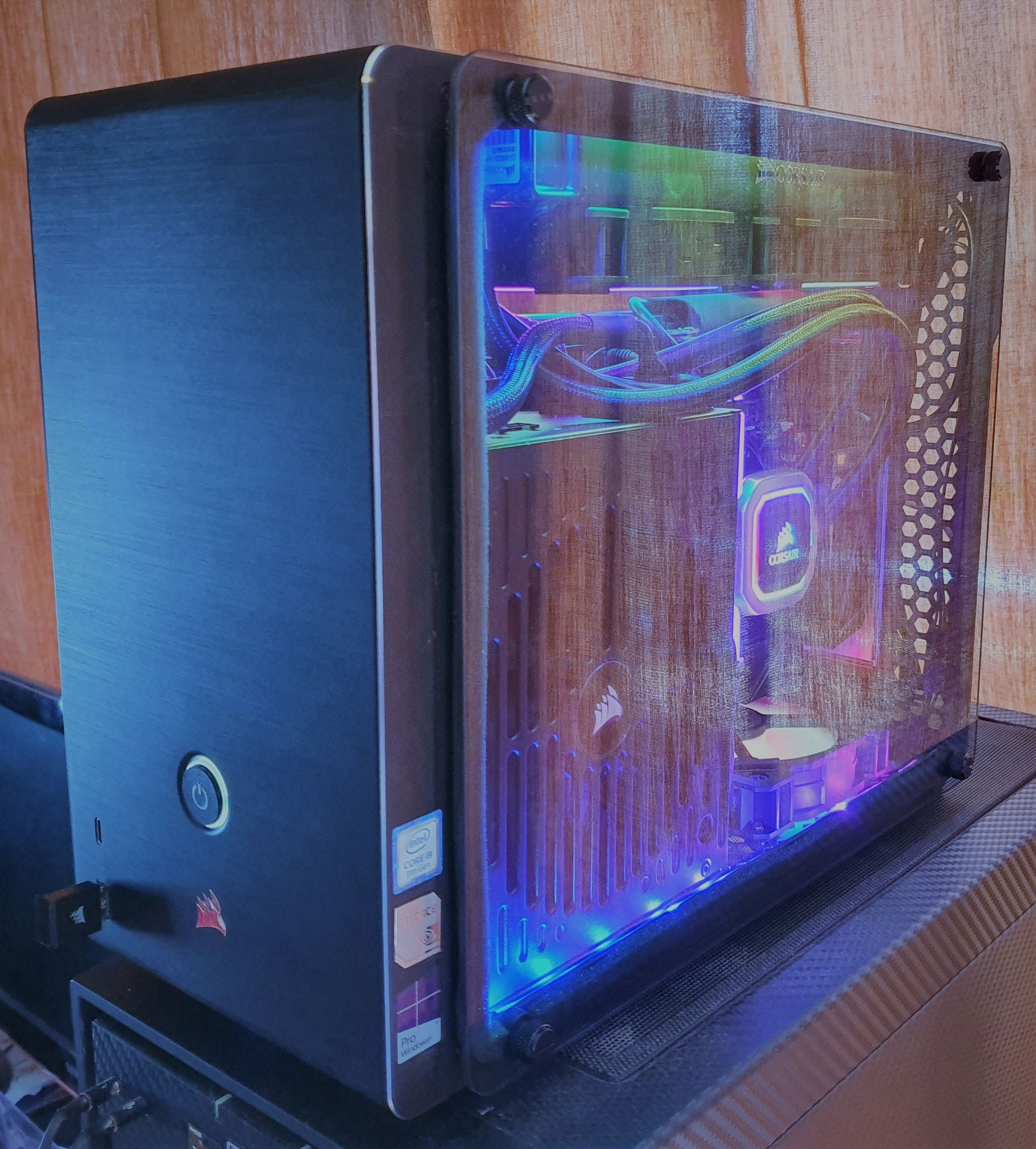 𝐂𝐎𝐑𝐒𝐀𝐈𝐑 Crystal 180X RGB Mini-ITX Gaming PC by Ram-G-maN » builds.gg