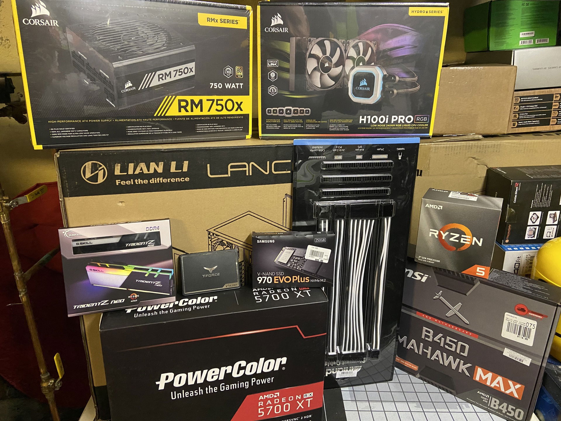 Lian Li LANCOOL 205 Review Build » builds.gg