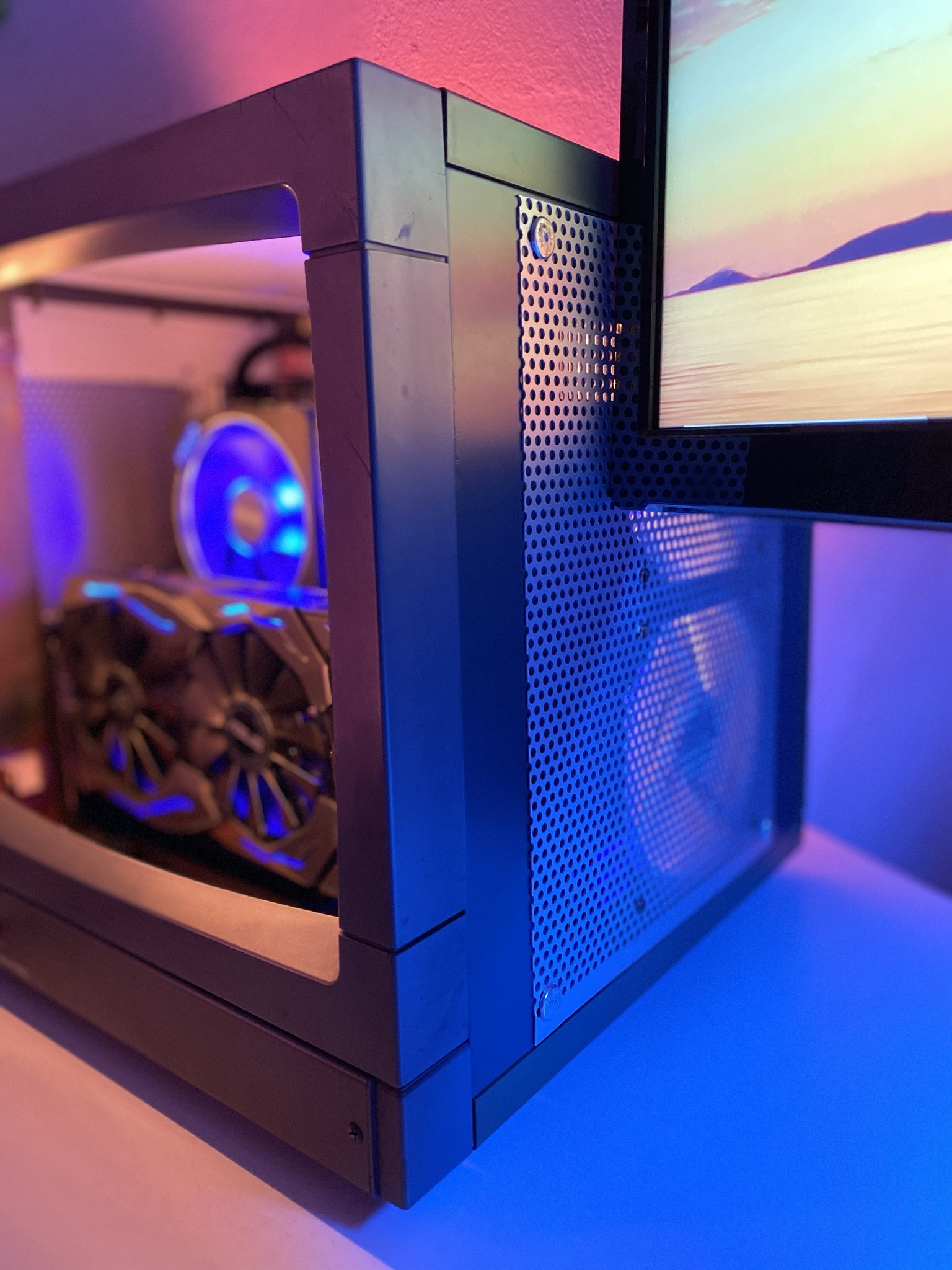 Monitor PC » builds.gg