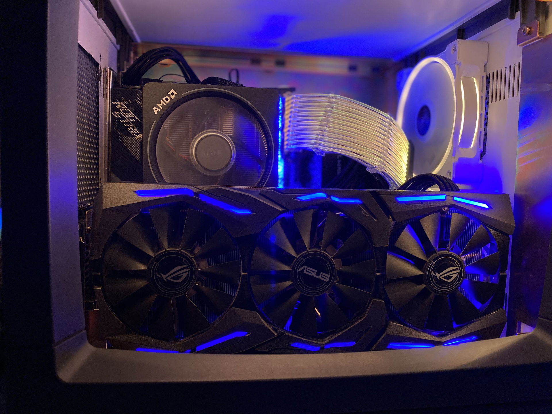 Monitor PC » builds.gg