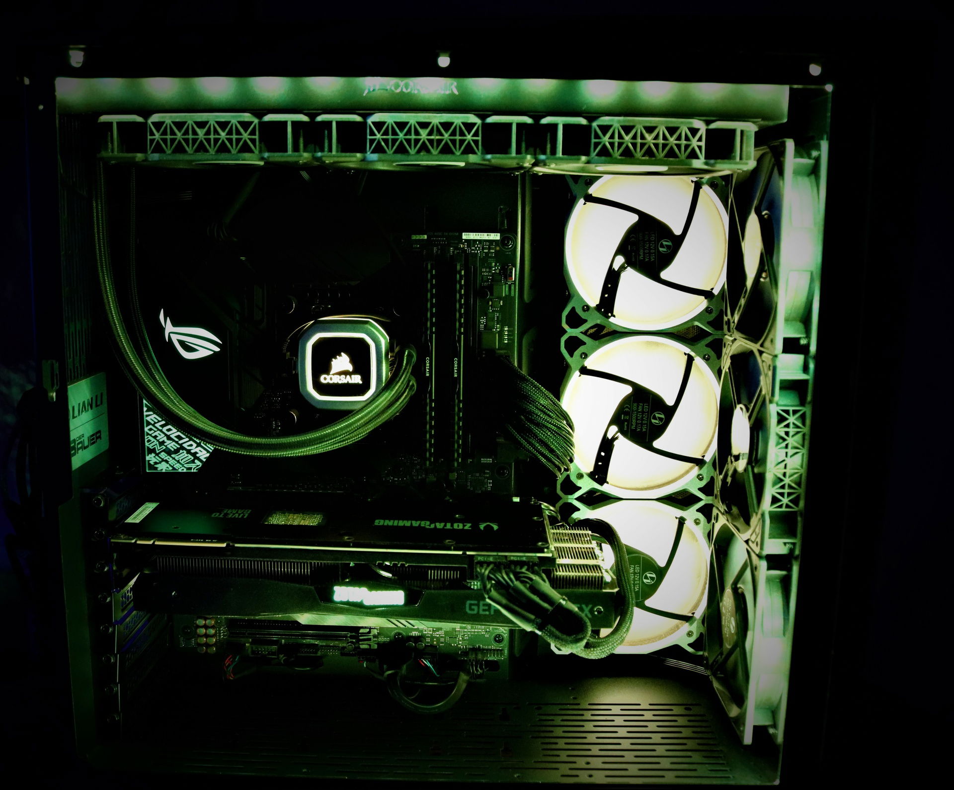 Black and Yellow » builds.gg