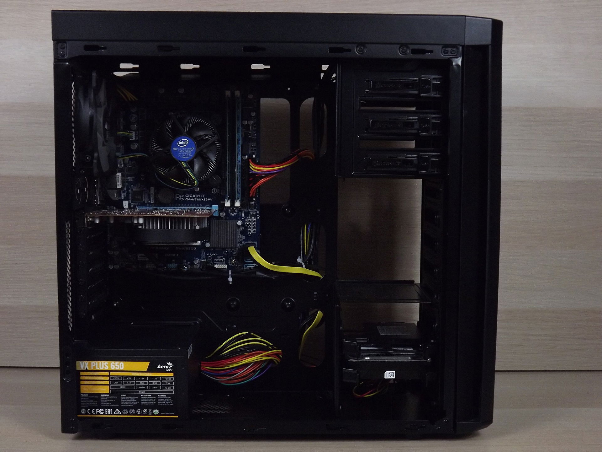 Corsair Carbide 330R : Skull Trooper » builds.gg
