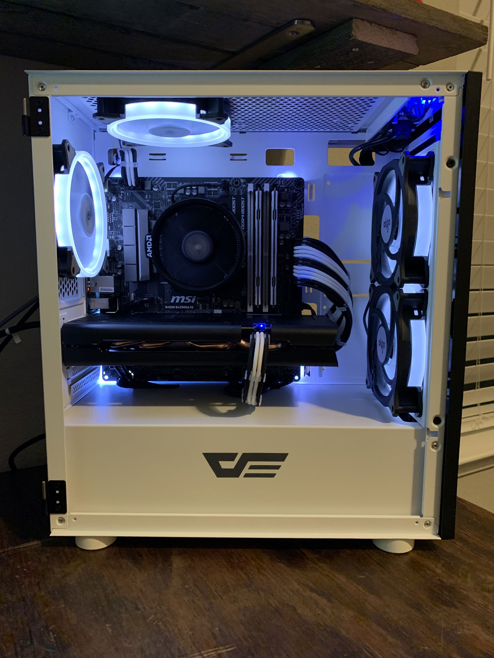 Black/White matx build » builds.gg