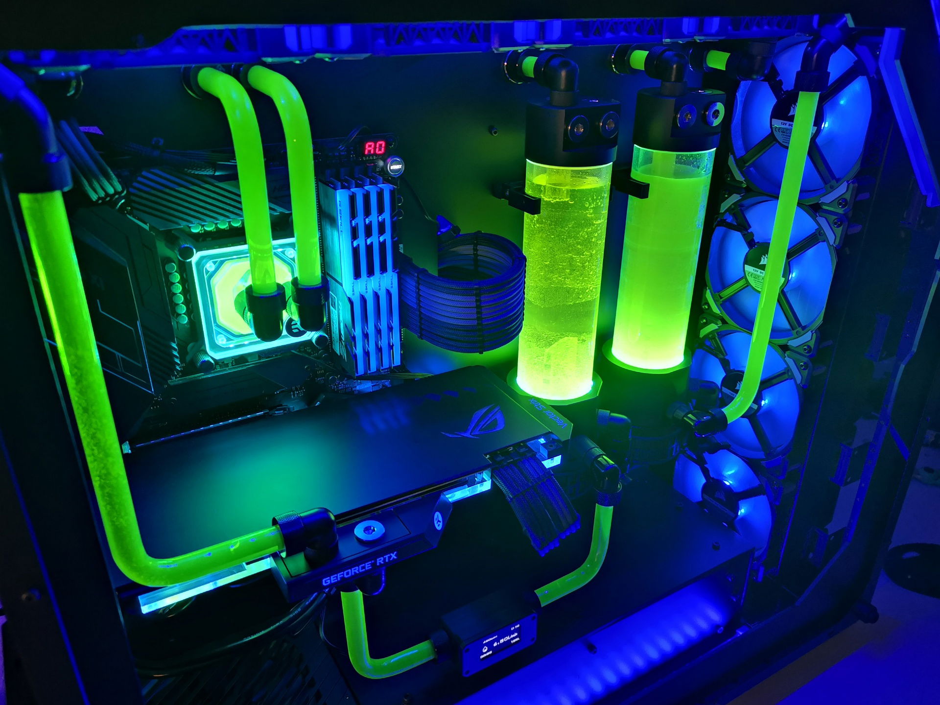 Customer Build. 28 - ROG Stryker » builds.gg