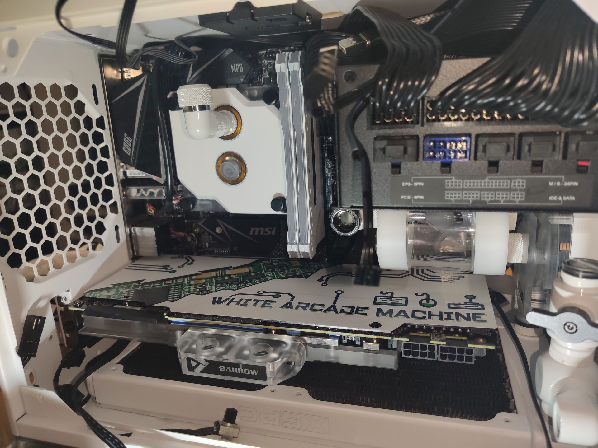 KK - WHITE ARCADE MACHINE » builds.gg