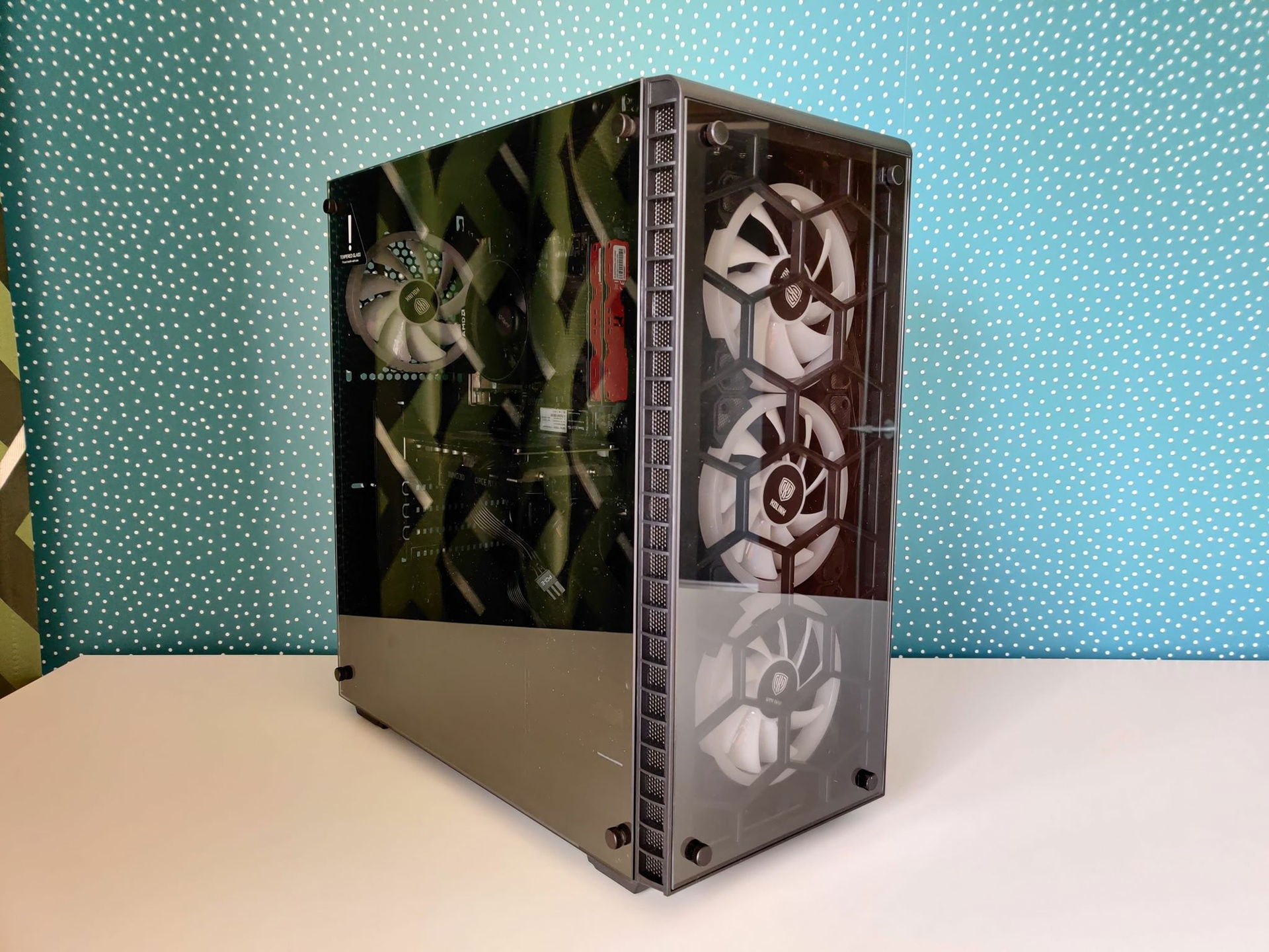 $875 Gaming PC - RTX 2070, Ryzen 7, 16GB RAM » builds.gg