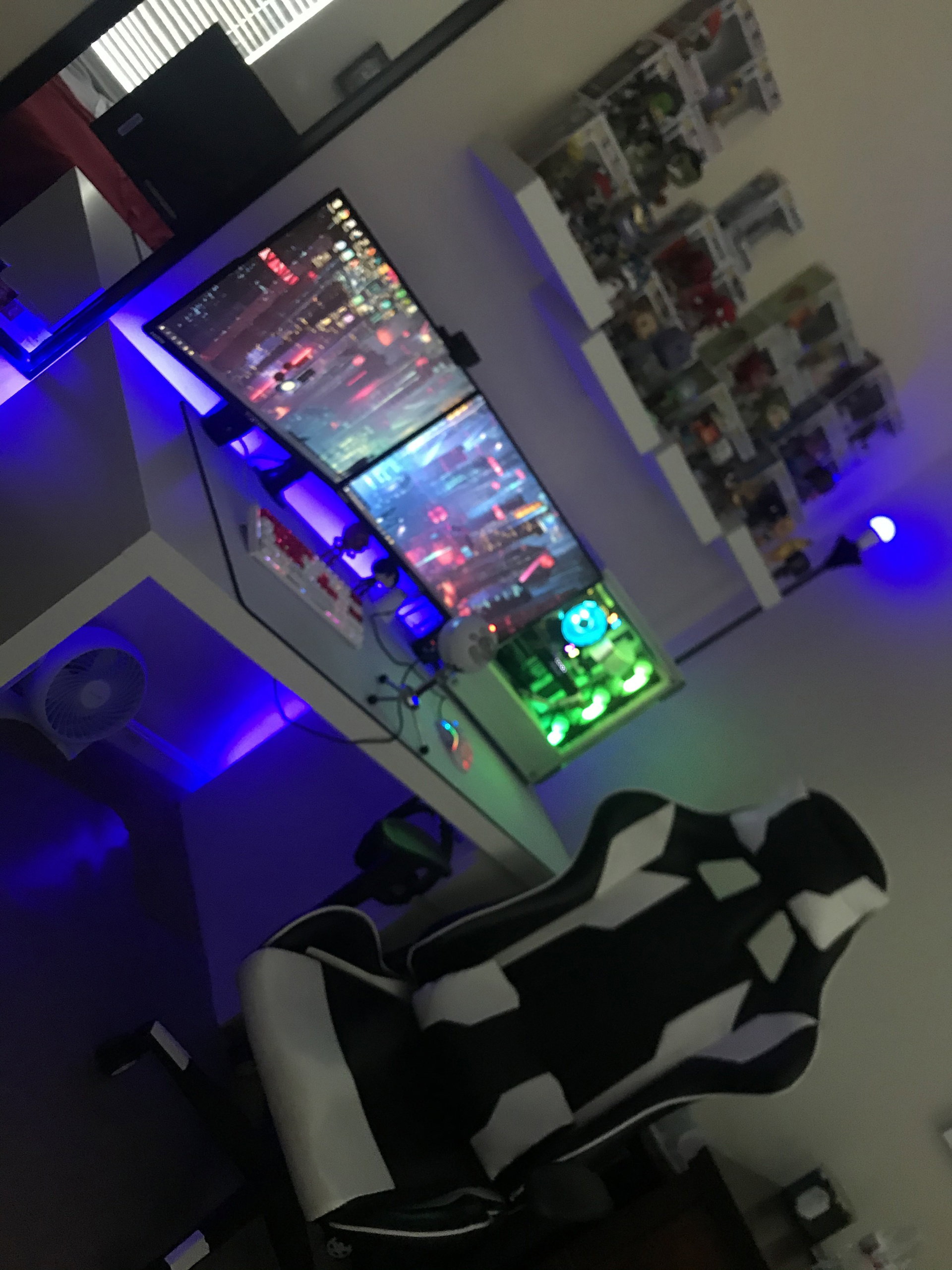 White Out With Rgb » builds.gg