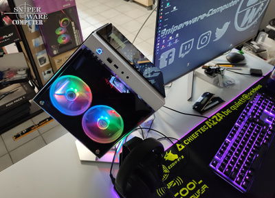 Custom Pc Build #77 "Pink Glaze" A gaming pc on a Lian-Li 011 Dynamic ...