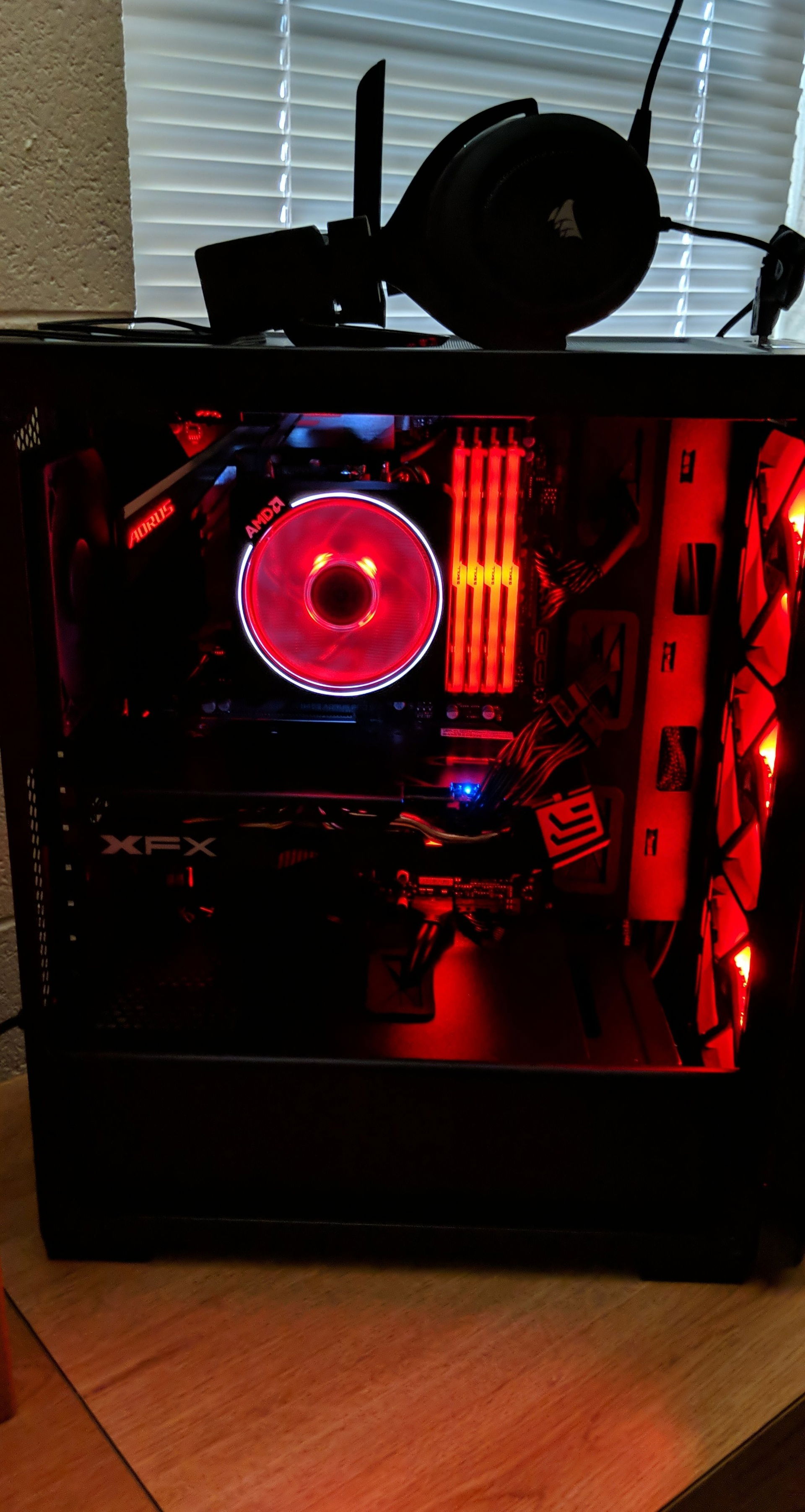 Red and Black Gaming Rig » builds.gg