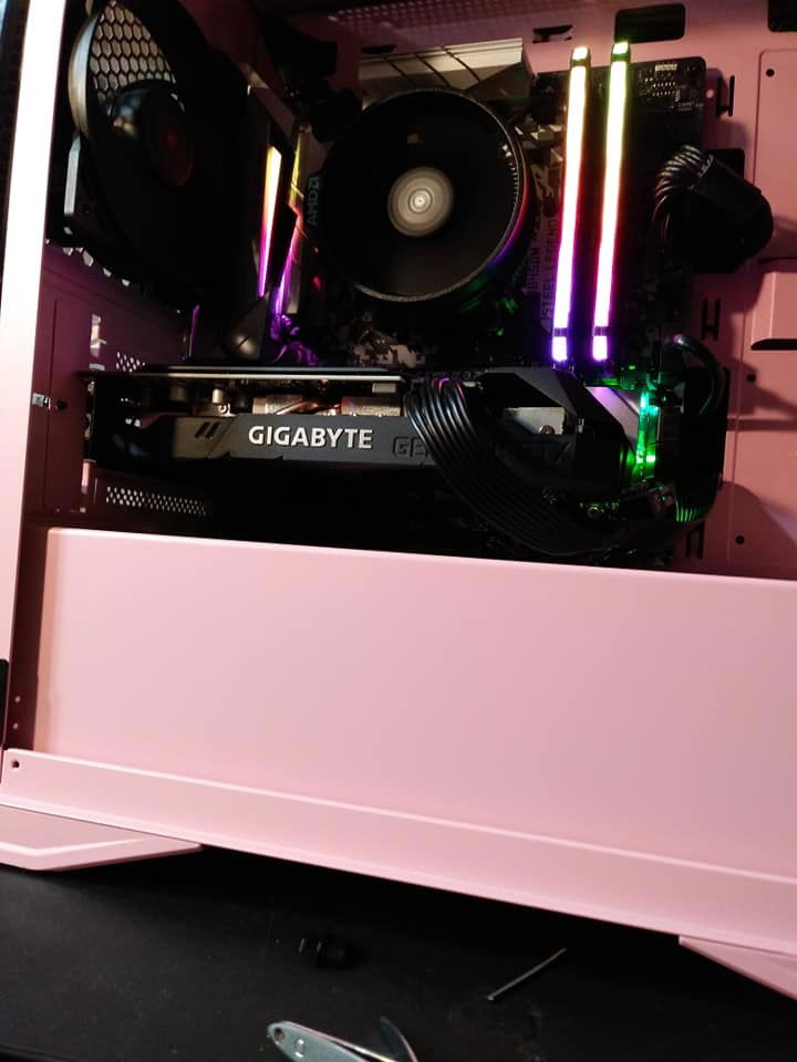 pink build » builds.gg