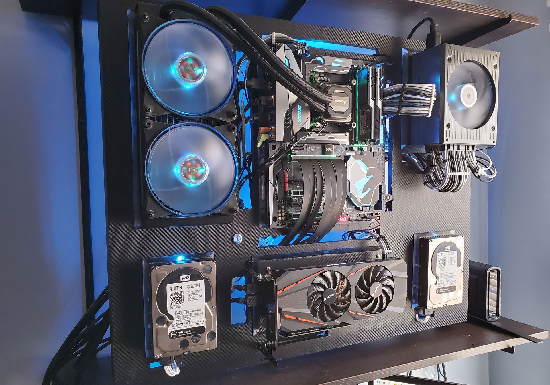 PC Wall » builds.gg