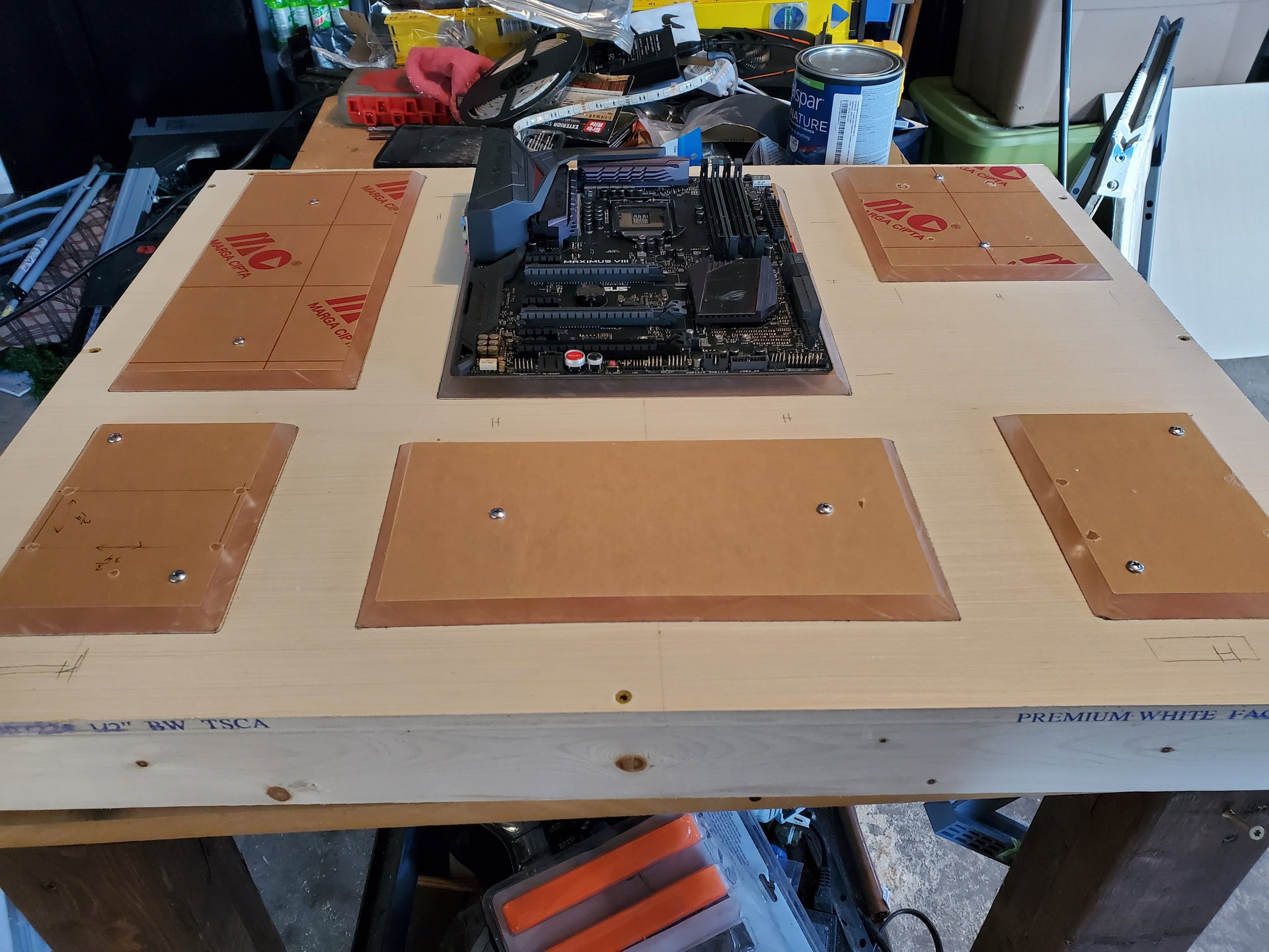 PC Wall » builds.gg
