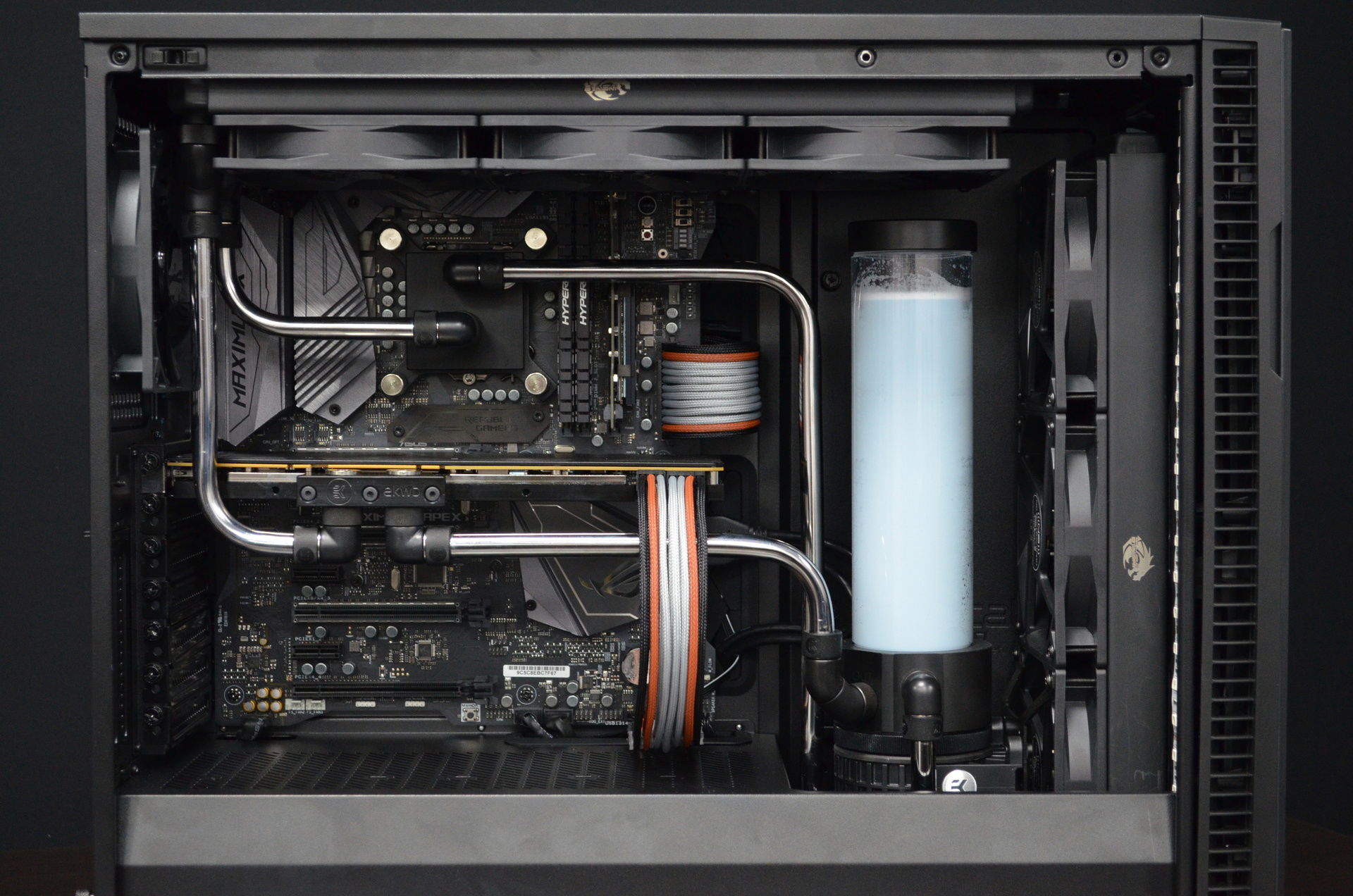 Fractal Design R6 » builds.gg