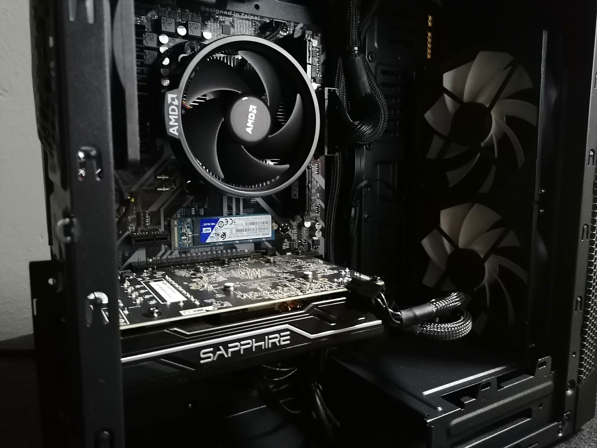 Budget Gaming Build - Ryzen 5 1600AF, RX 570, 8GB RAM » builds.gg