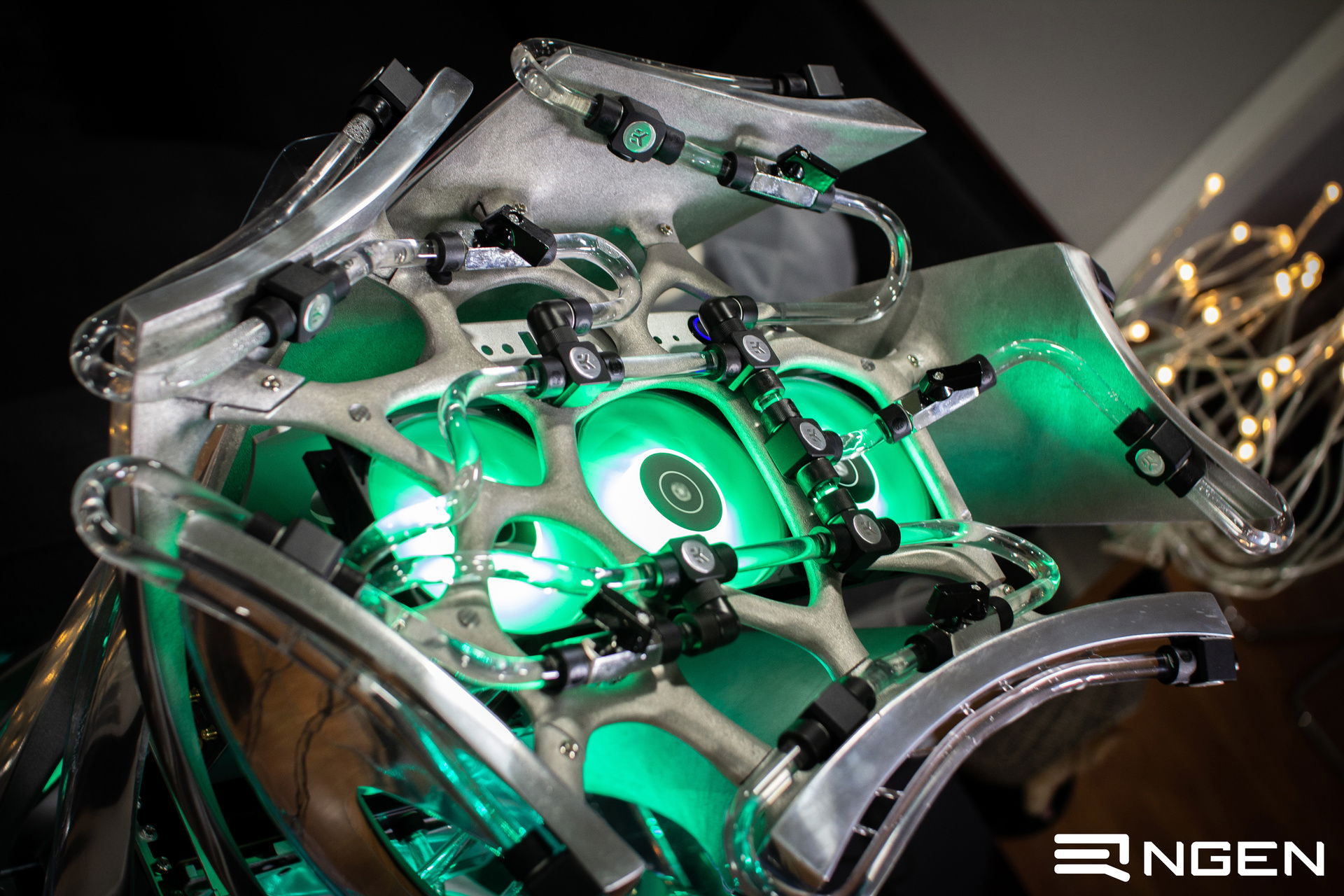 Zen Tower - Open Waterfall Cooled Computer » builds.gg