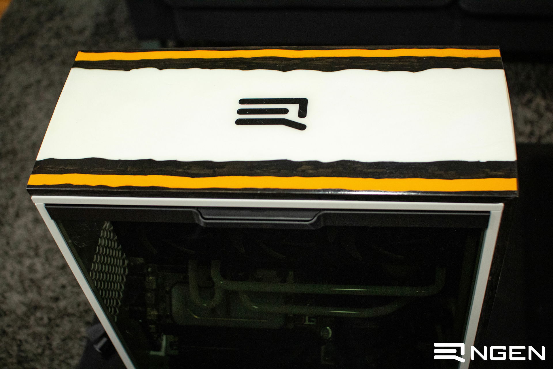 InWin 303 Wood Mod for Streamer, Ginja » builds.gg