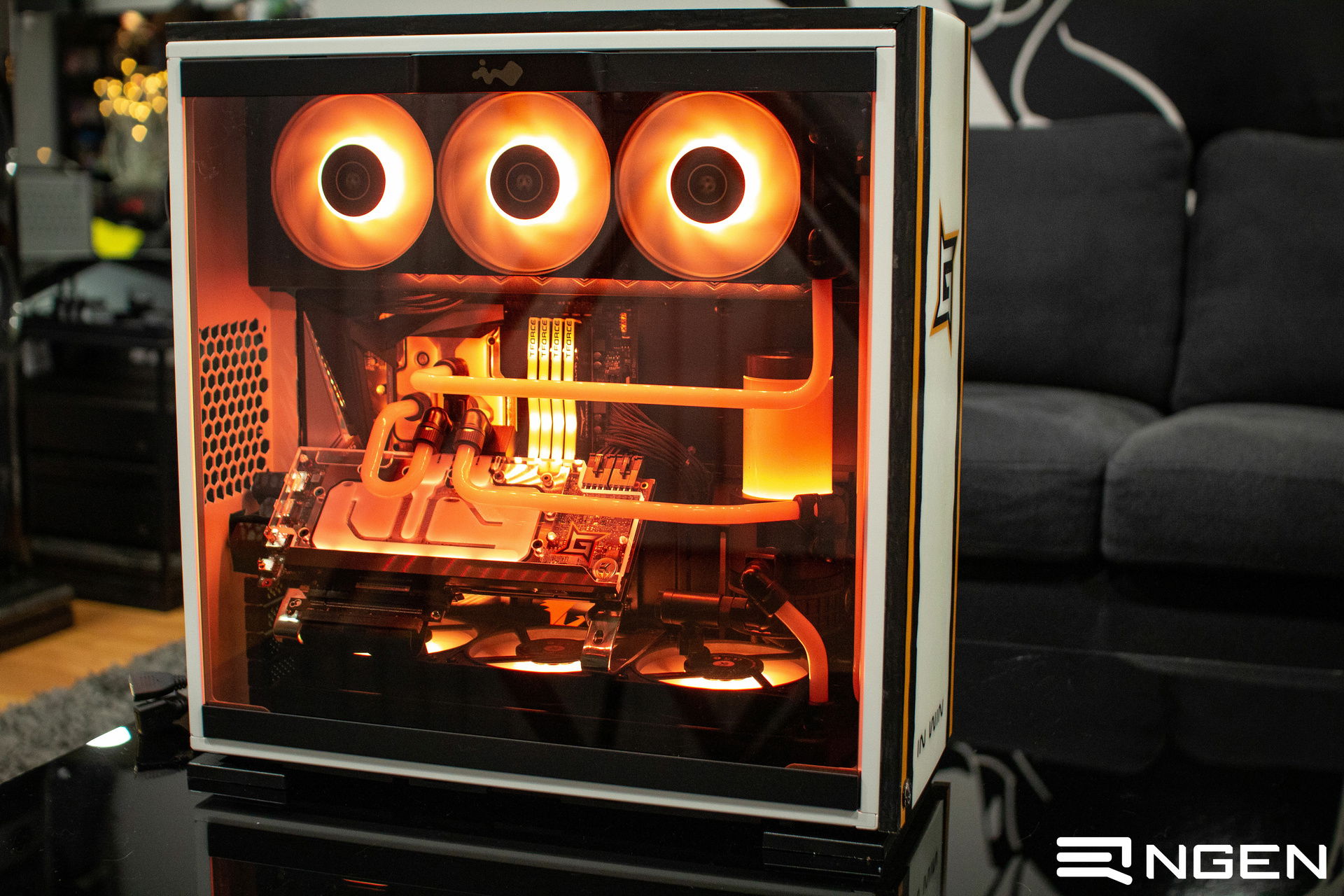 InWin 303 Wood Mod for Streamer, Ginja » builds.gg