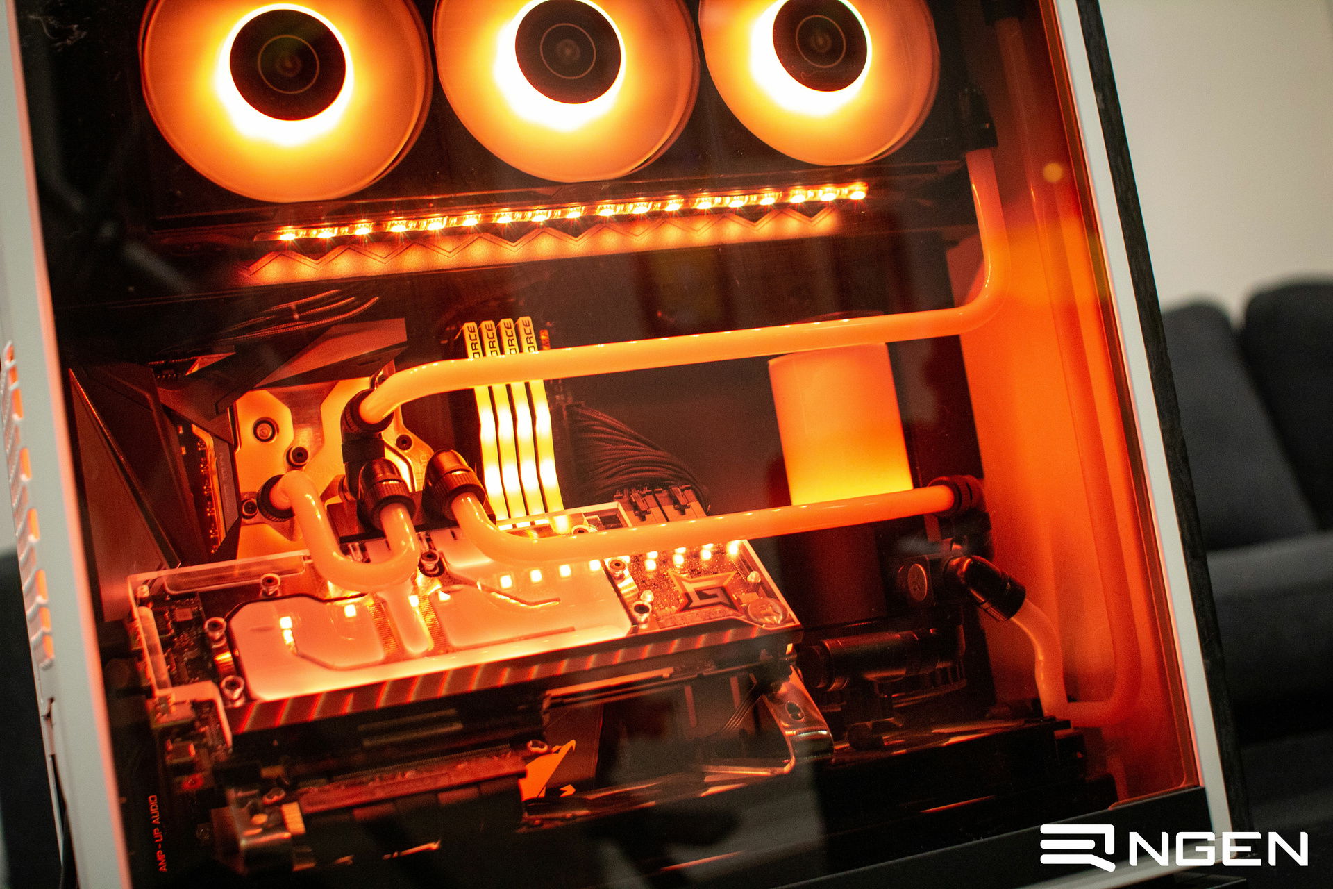 InWin 303 Wood Mod for Streamer, Ginja » builds.gg