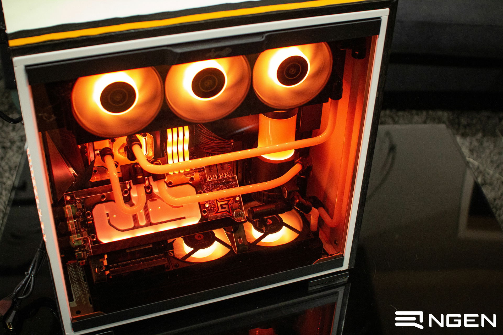 InWin 303 Wood Mod for Streamer, Ginja » builds.gg