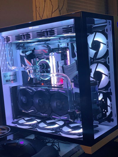 CyberPunk 2077 Custom PC In Win 925 build » builds.gg