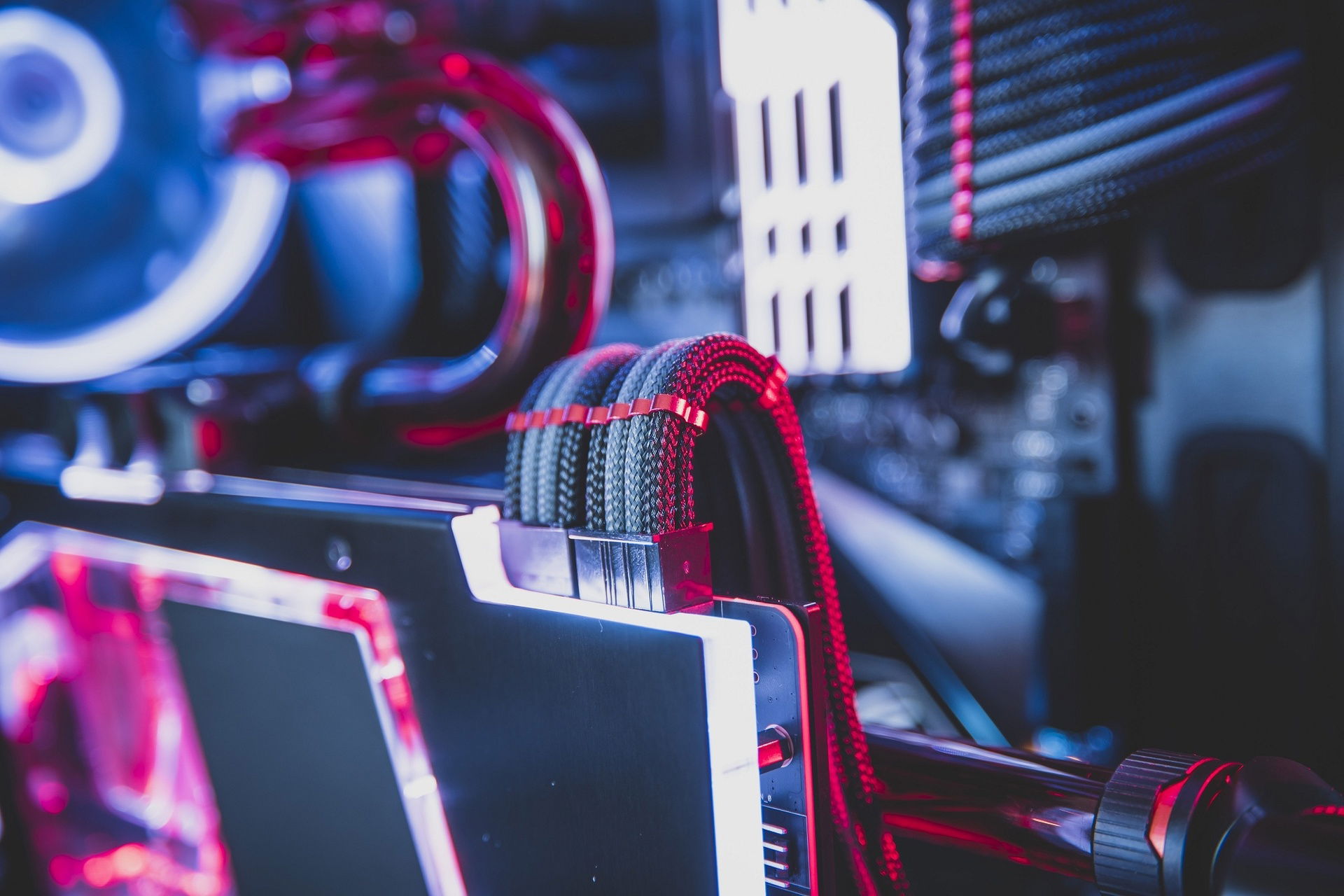 Define 7 ROG STRIX » builds.gg