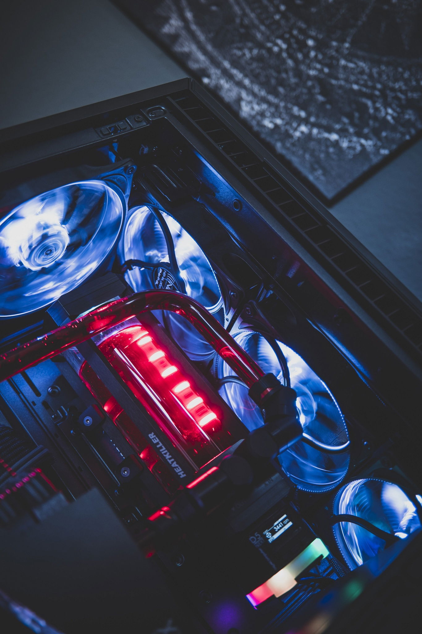 Define 7 ROG STRIX » builds.gg