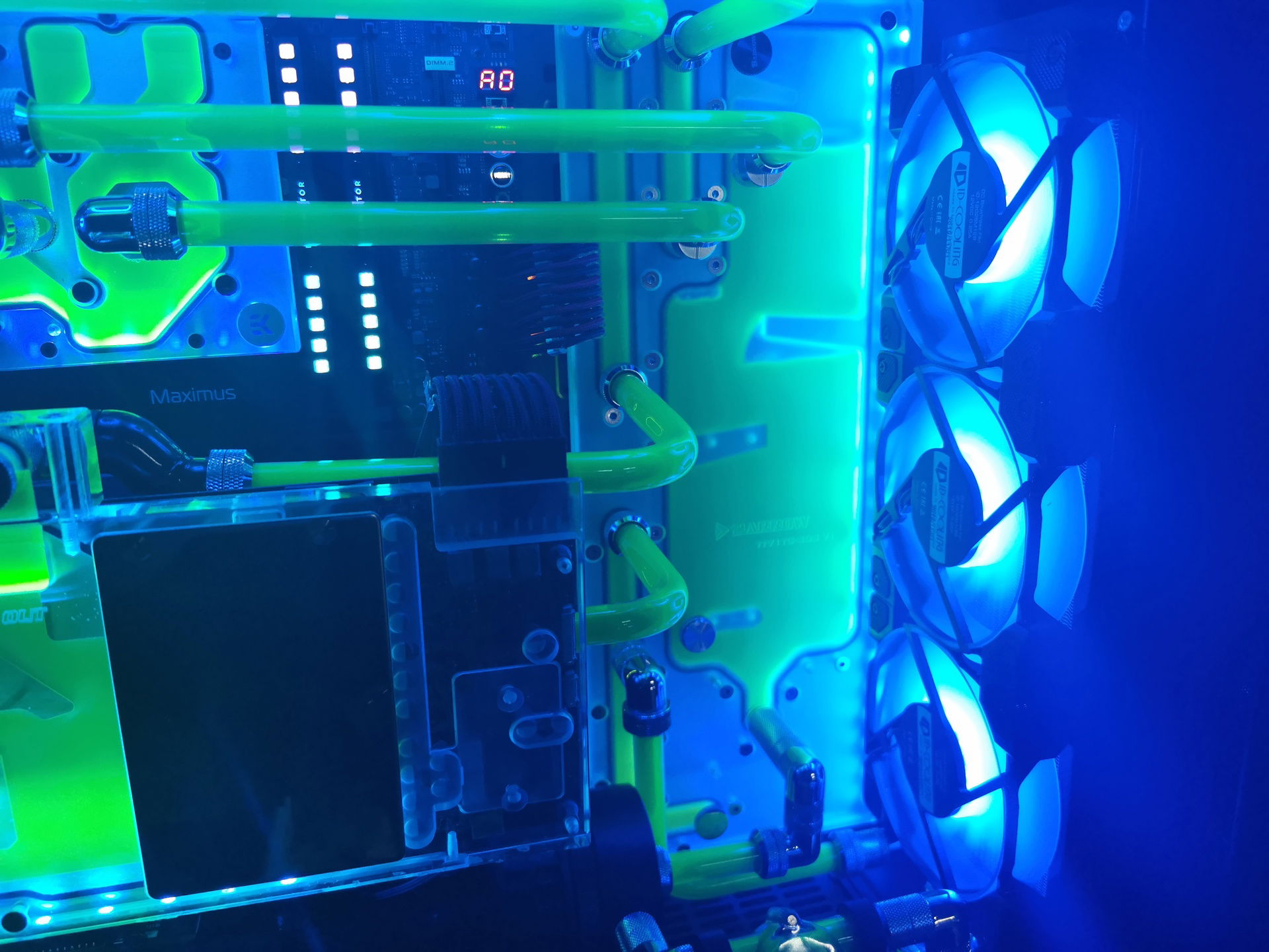 Asus ROG MAXIMUS XI EXTREME+i9 9900KS Custom Loop with Distro Plate 5 ...