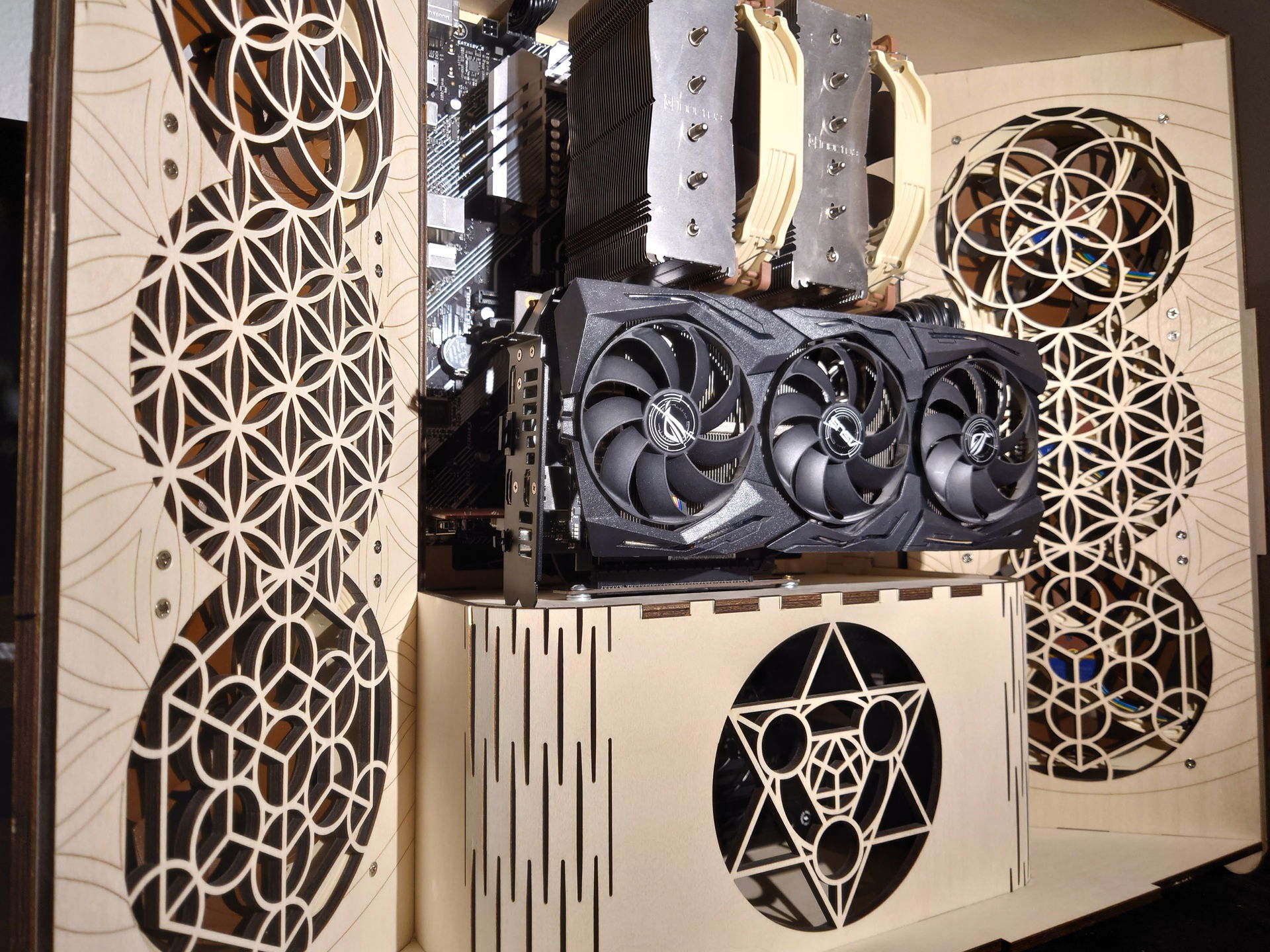 Laser cut Torus case scratch build » builds.gg