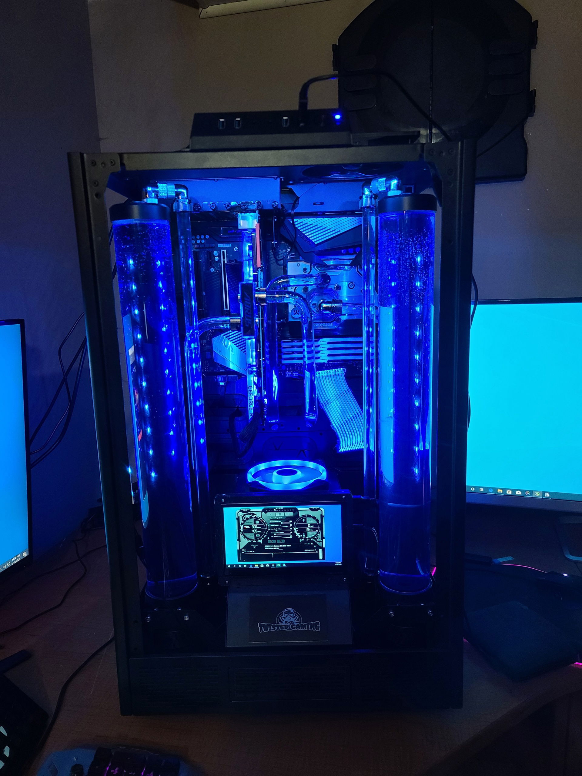 The Tower 900 » builds.gg