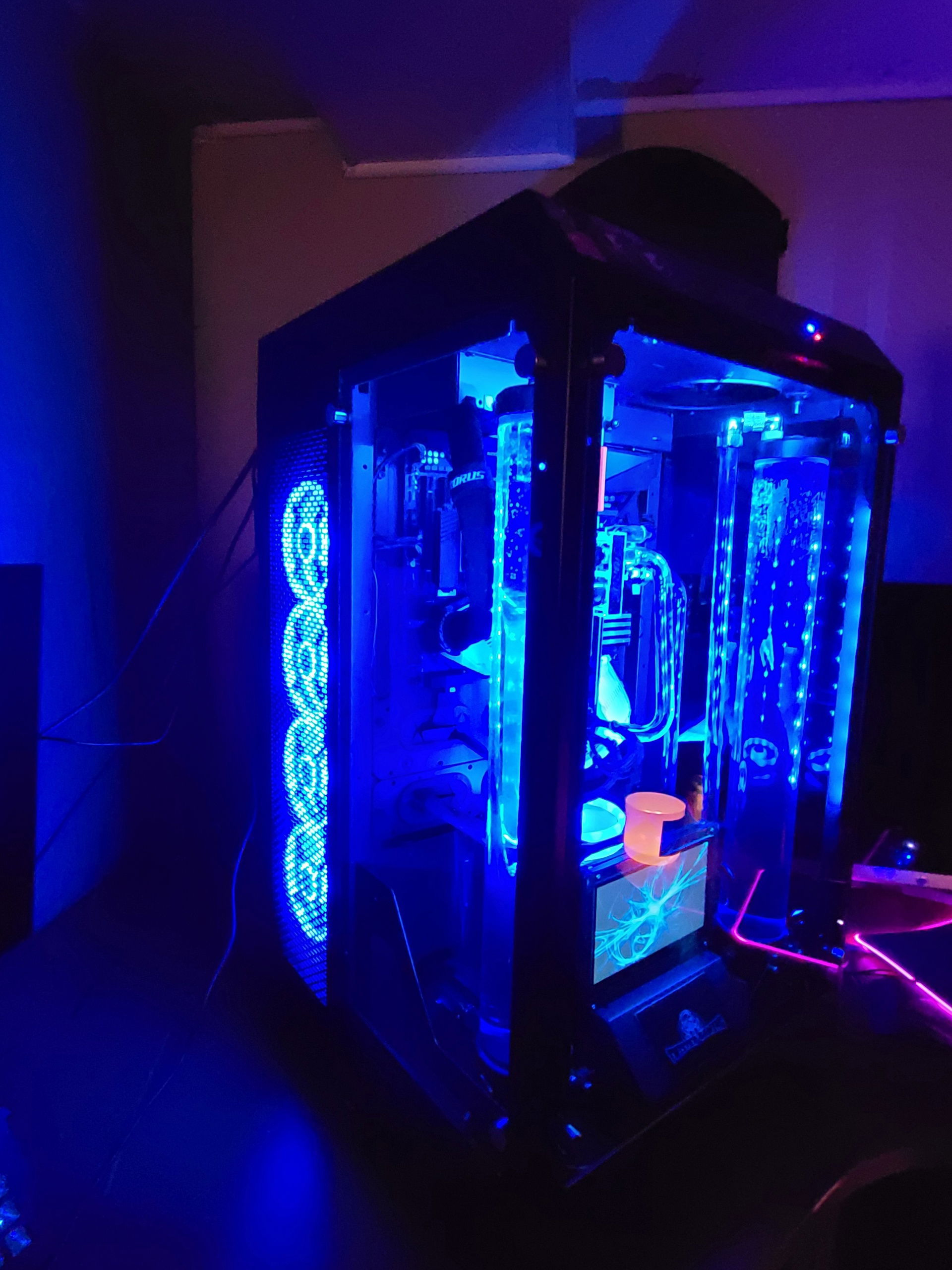 The Tower 900 » builds.gg