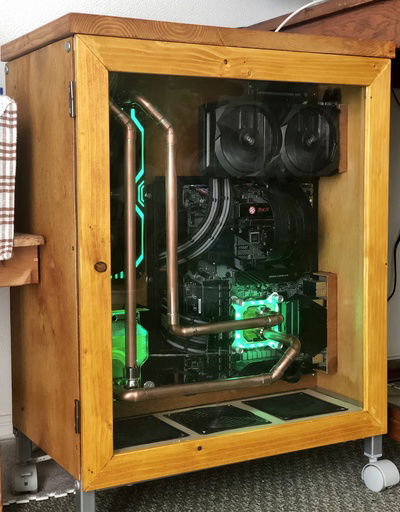 Tilia - a minimalistic open case » builds.gg