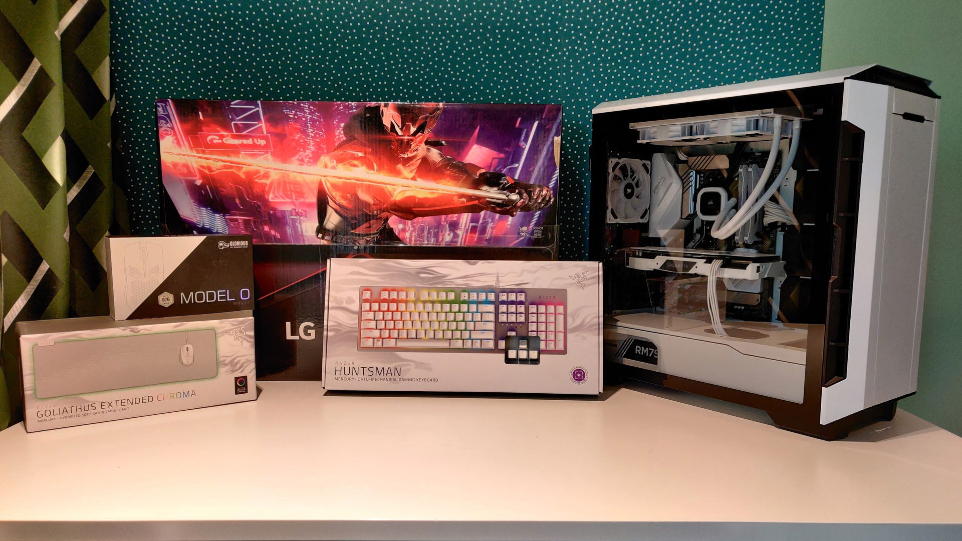 Black and White (And RGB ofc) themed gaming PC for my sister » builds.gg
