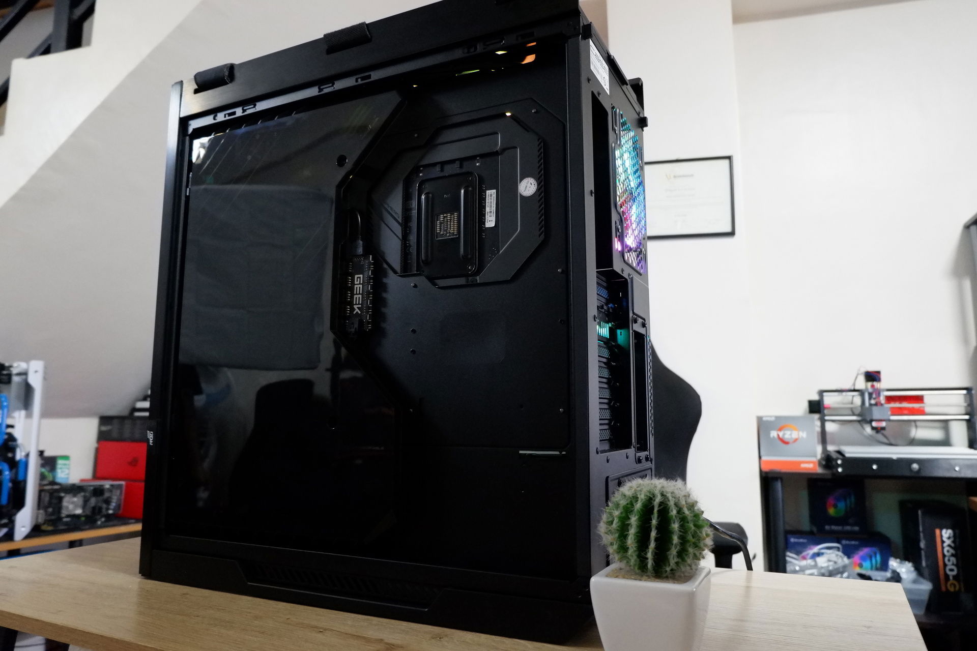 ROG Helios » builds.gg