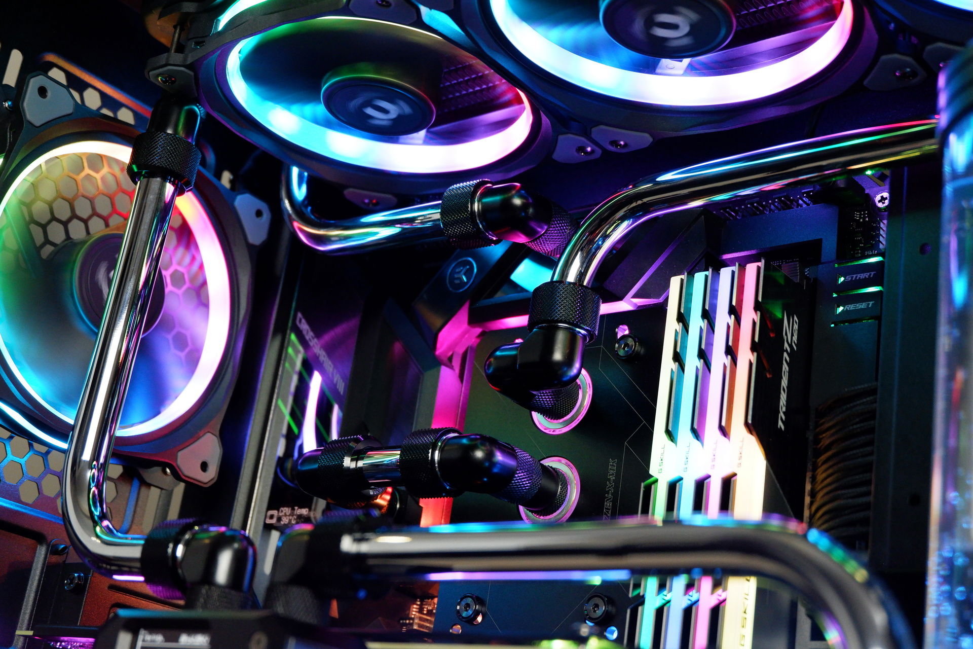 ROG Helios » builds.gg