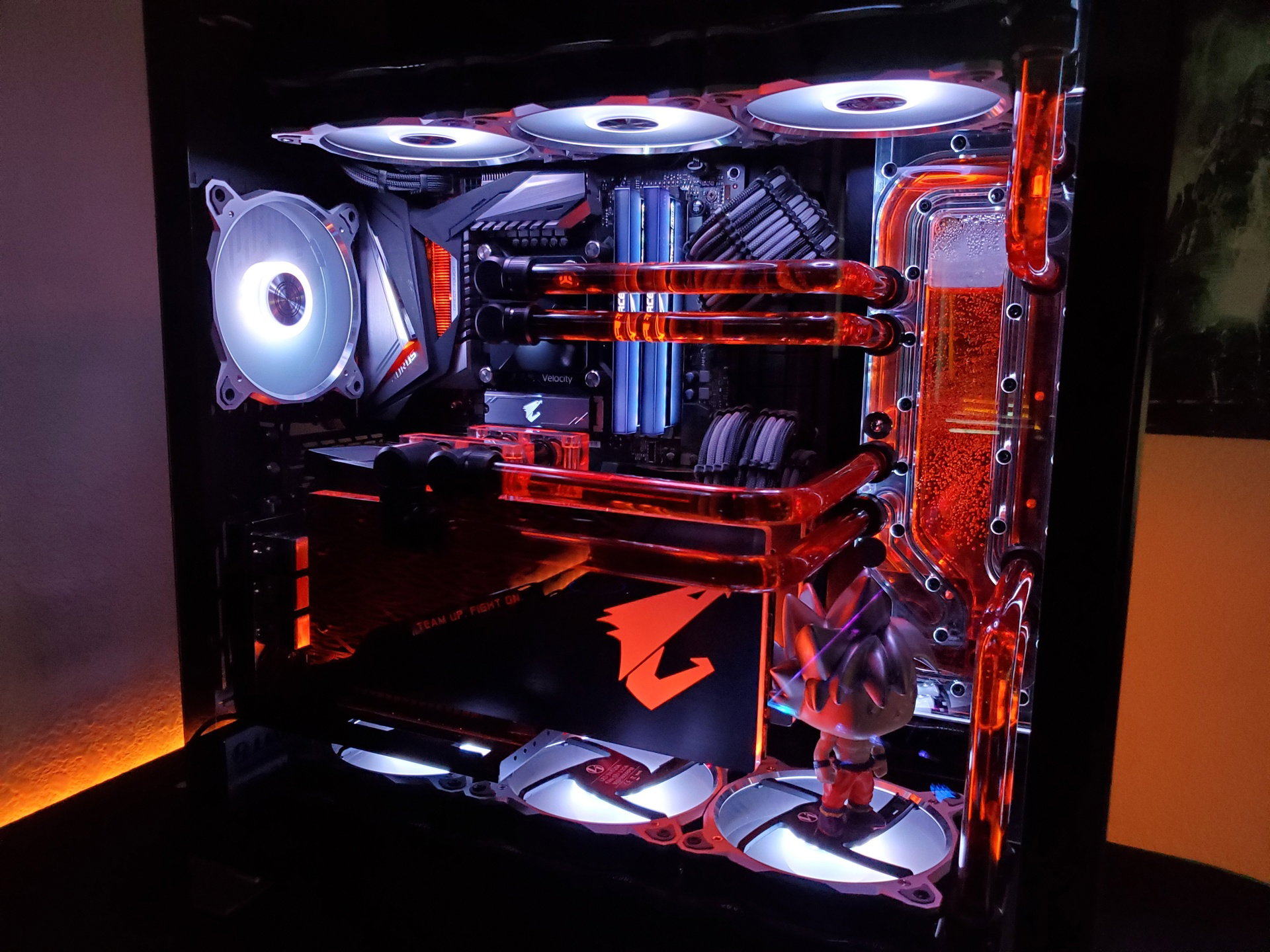 Aorus Instinct » builds.gg