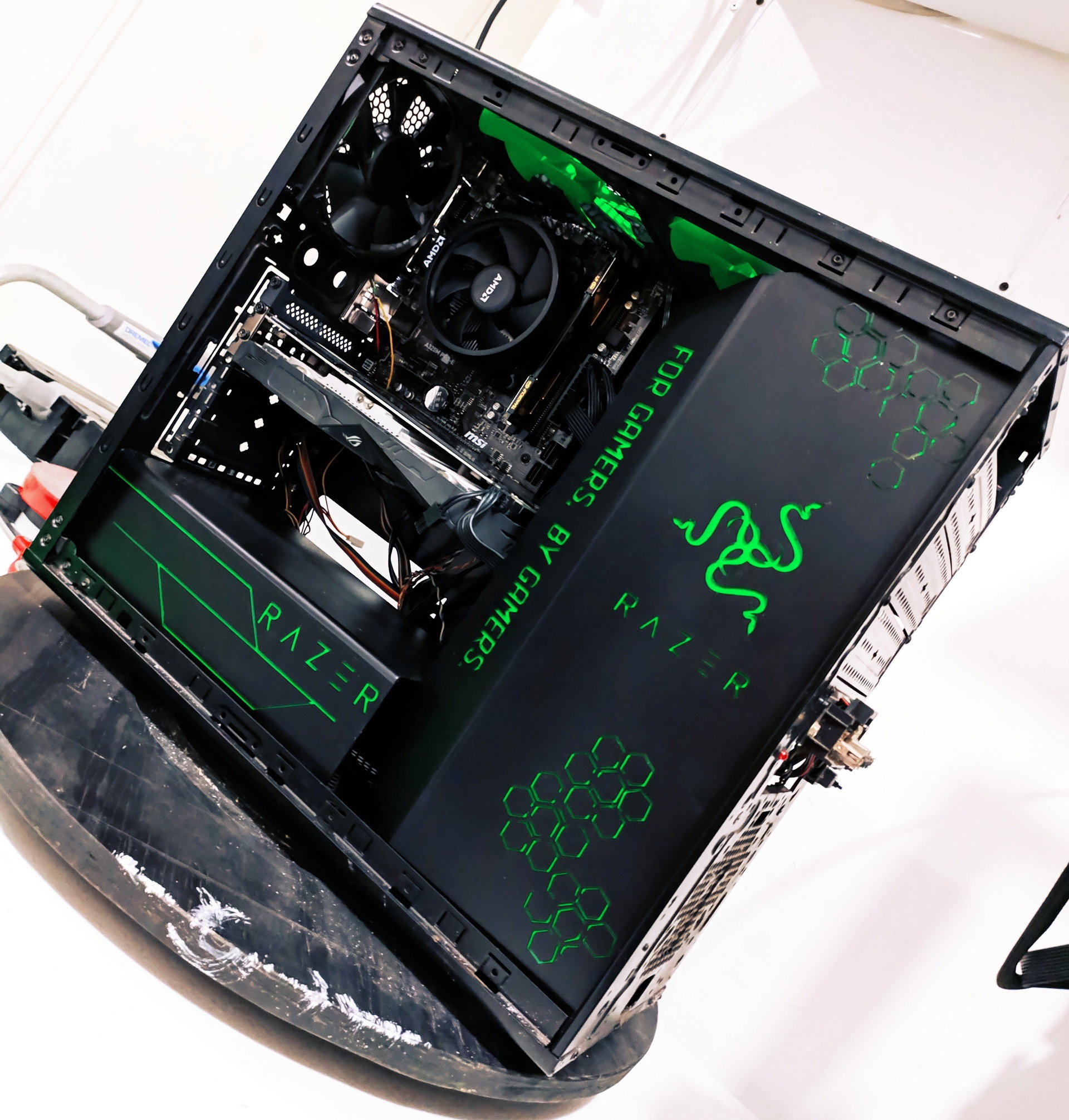 Razer Theme Budget build » builds.gg