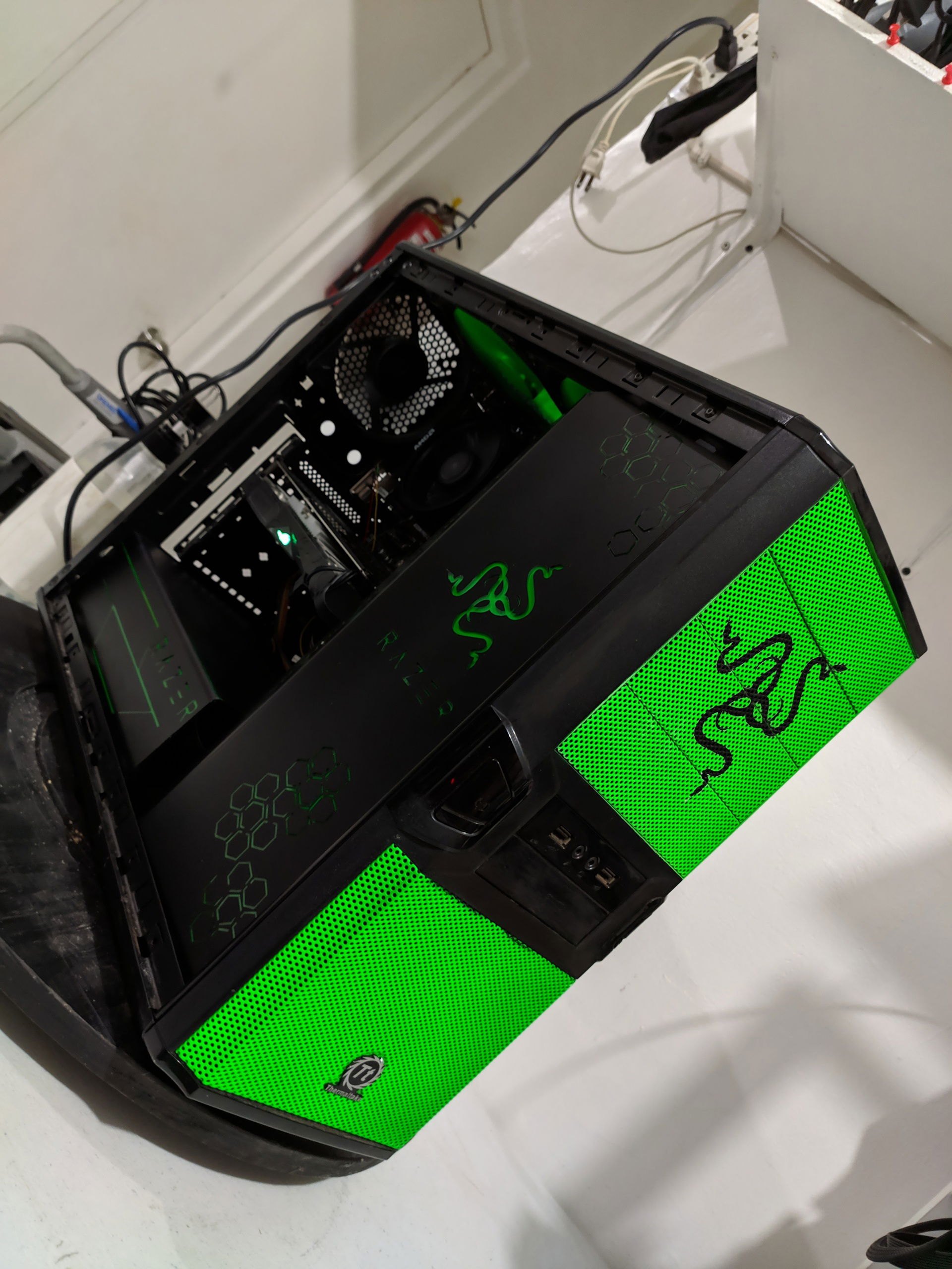 Razer Theme Budget build » builds.gg