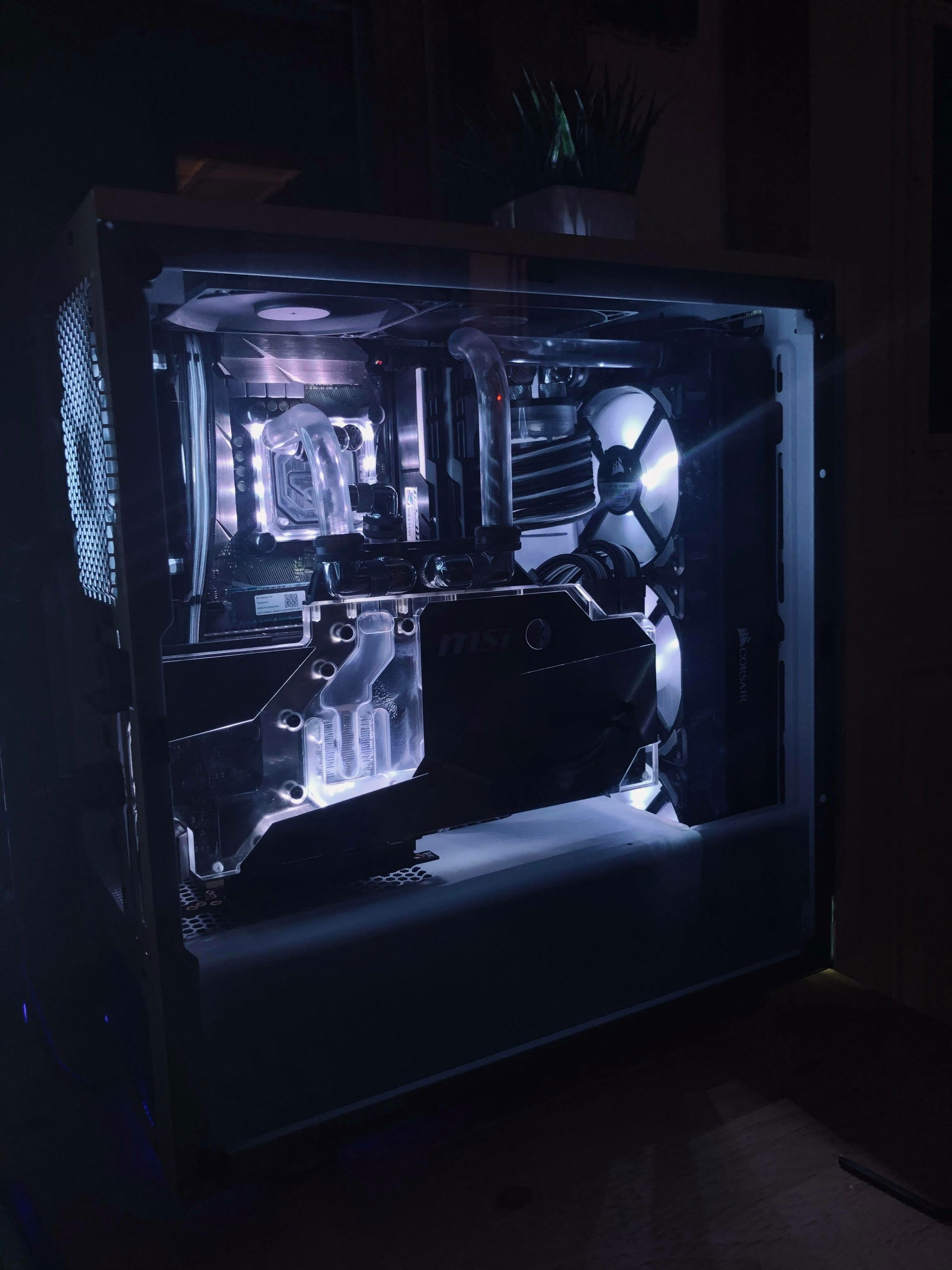 Black and White clean build » builds.gg