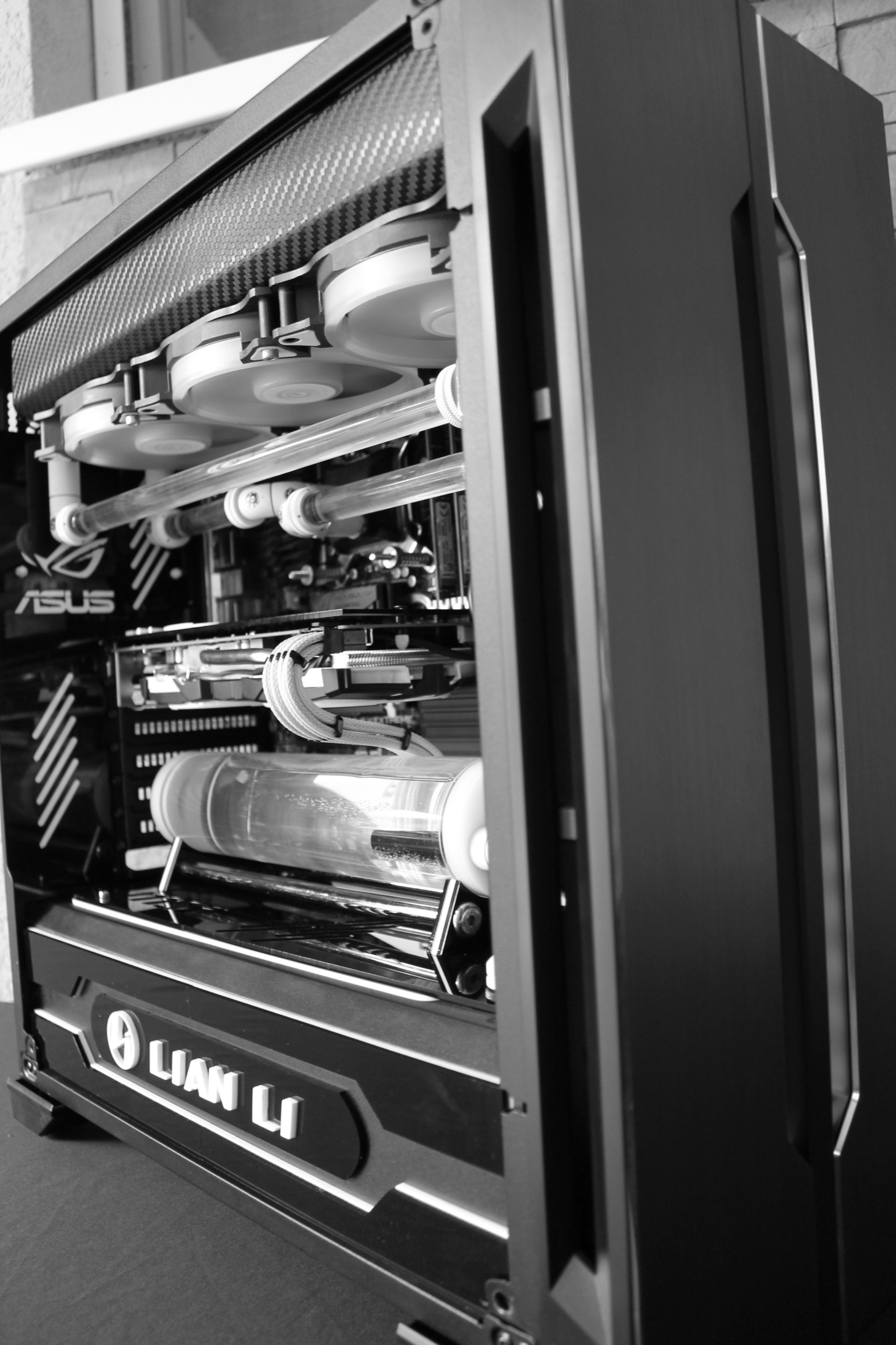 Lian Li rebuild » builds.gg