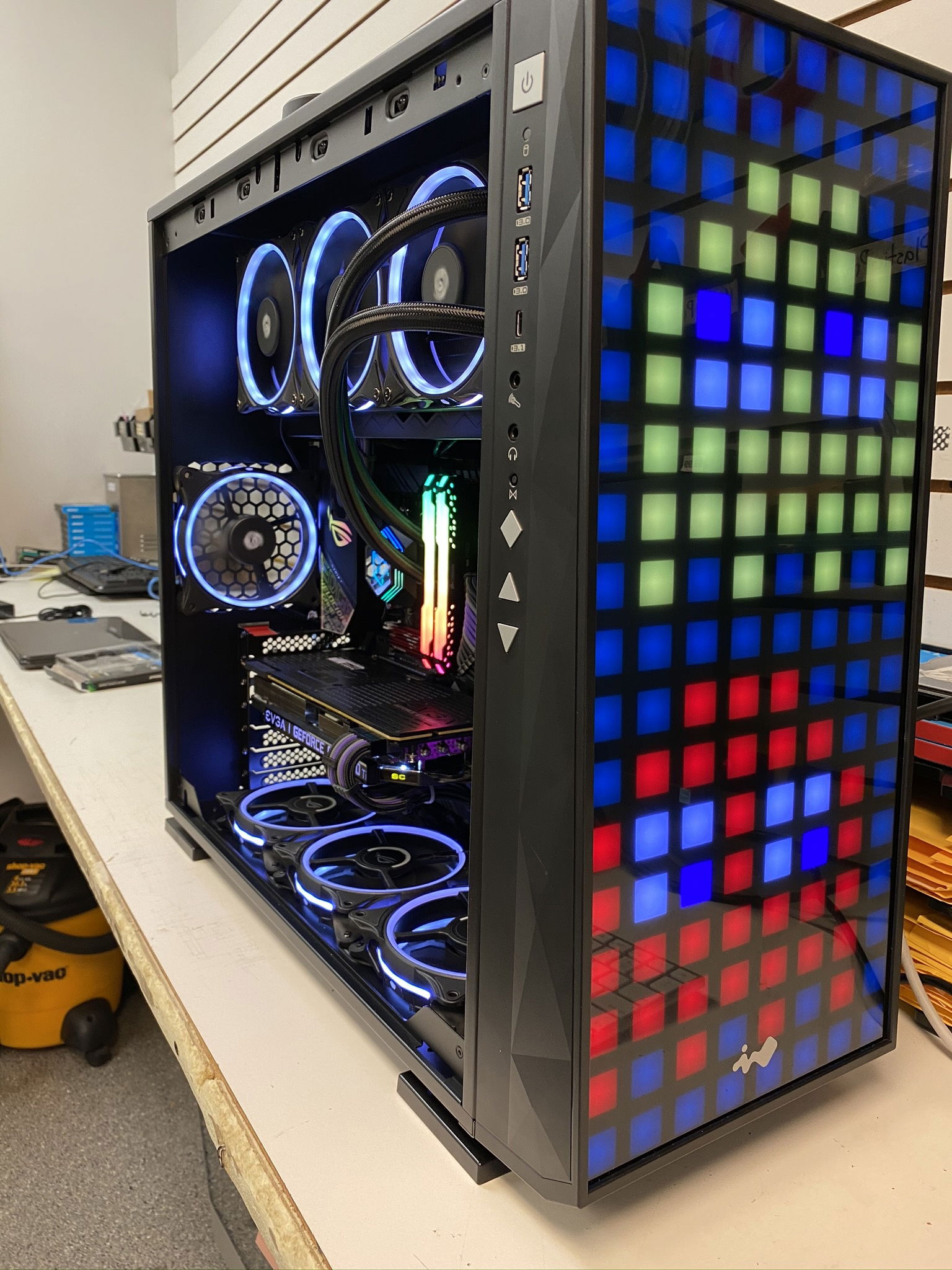 Pac man tower » builds.gg