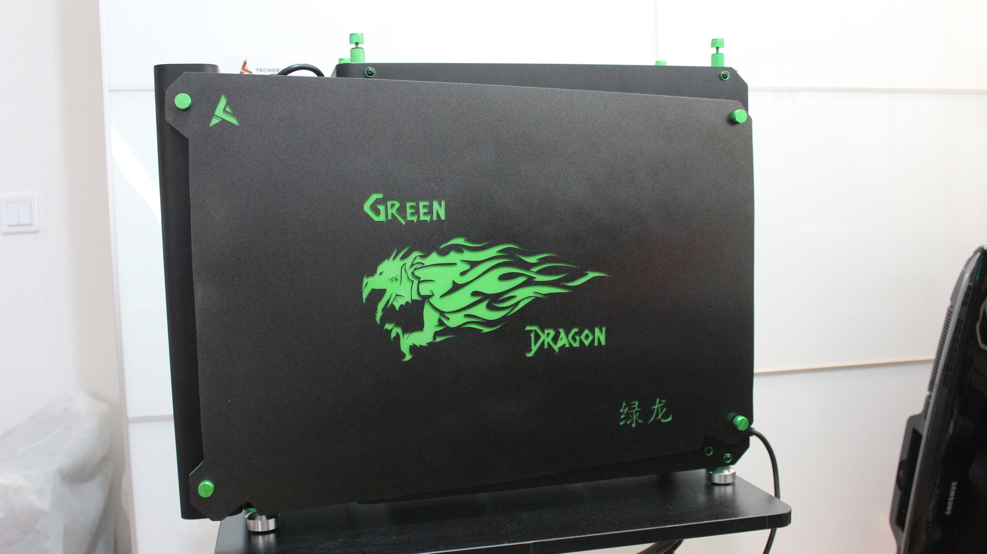 The Green Dragon » builds.gg