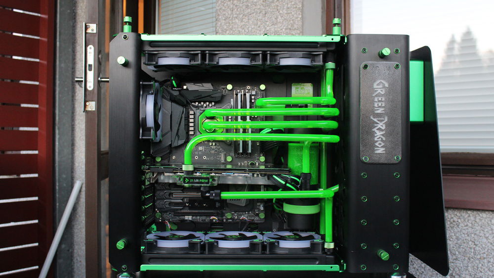 The Green Dragon » builds.gg