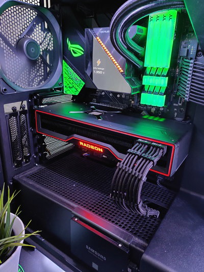 The Vodka Cooled PC » builds.gg
