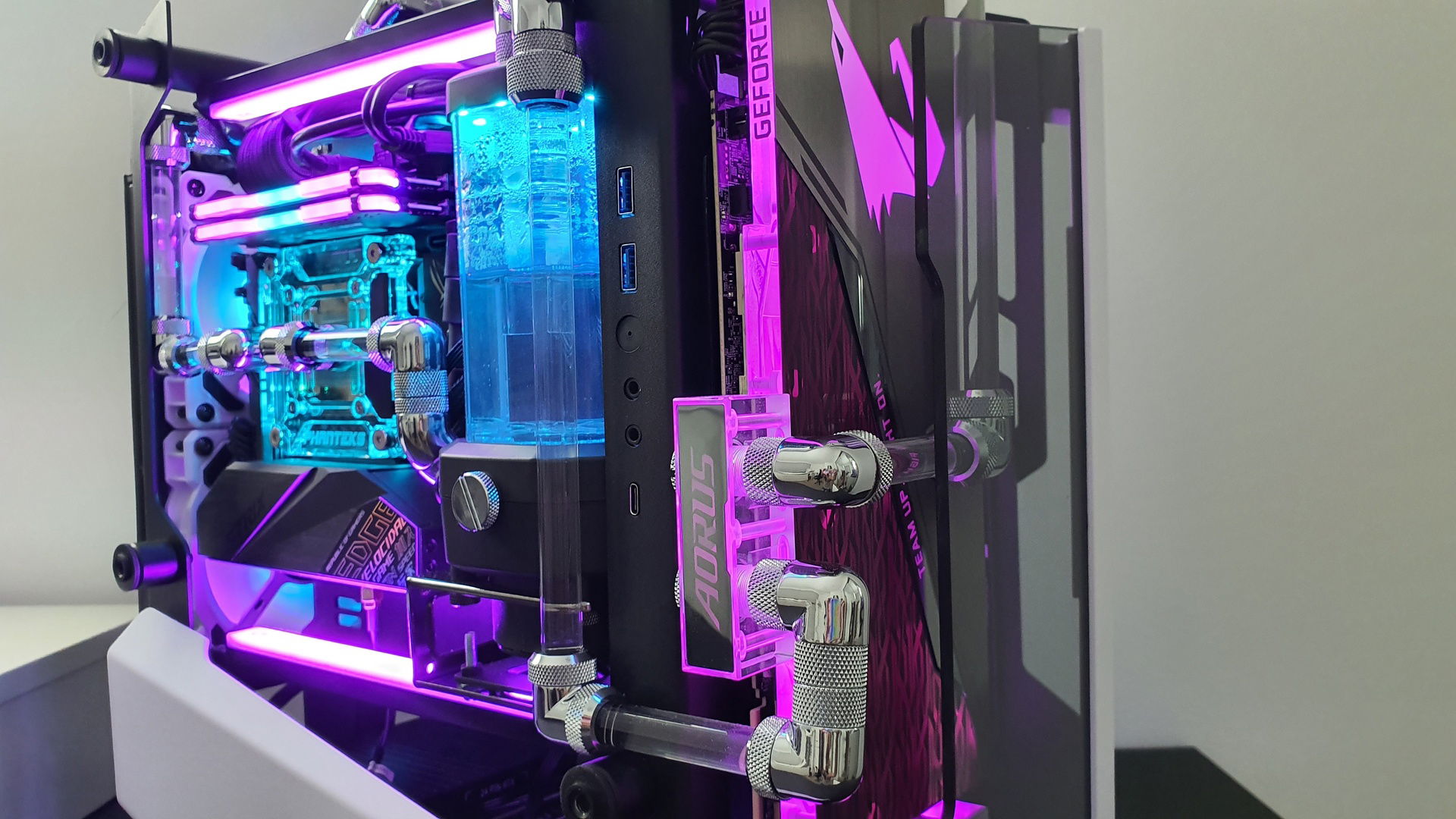 Antec Striker M-itx custom loop » builds.gg